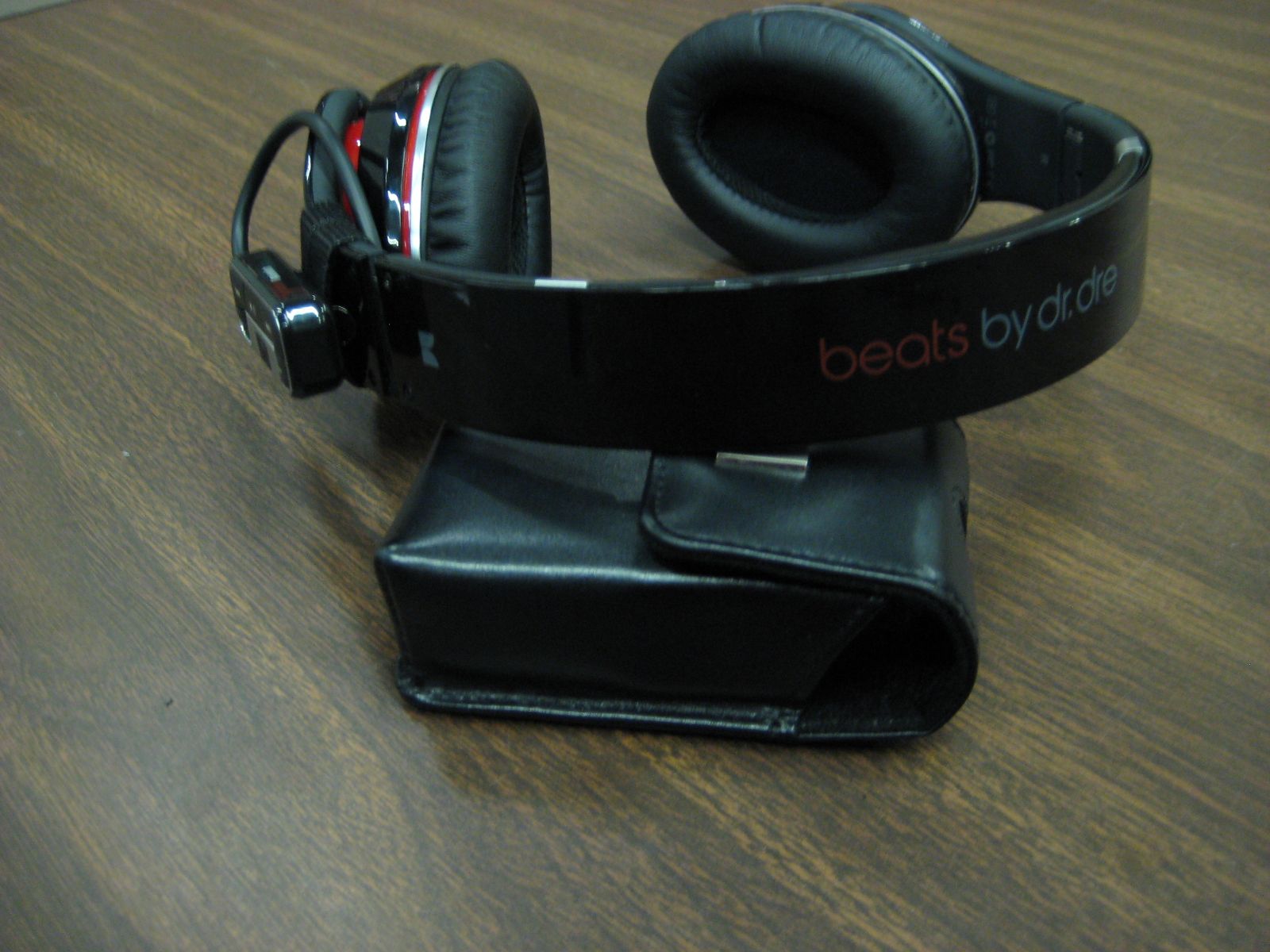 Convert Any Headphones to Bluetooth Wireless - Instructables