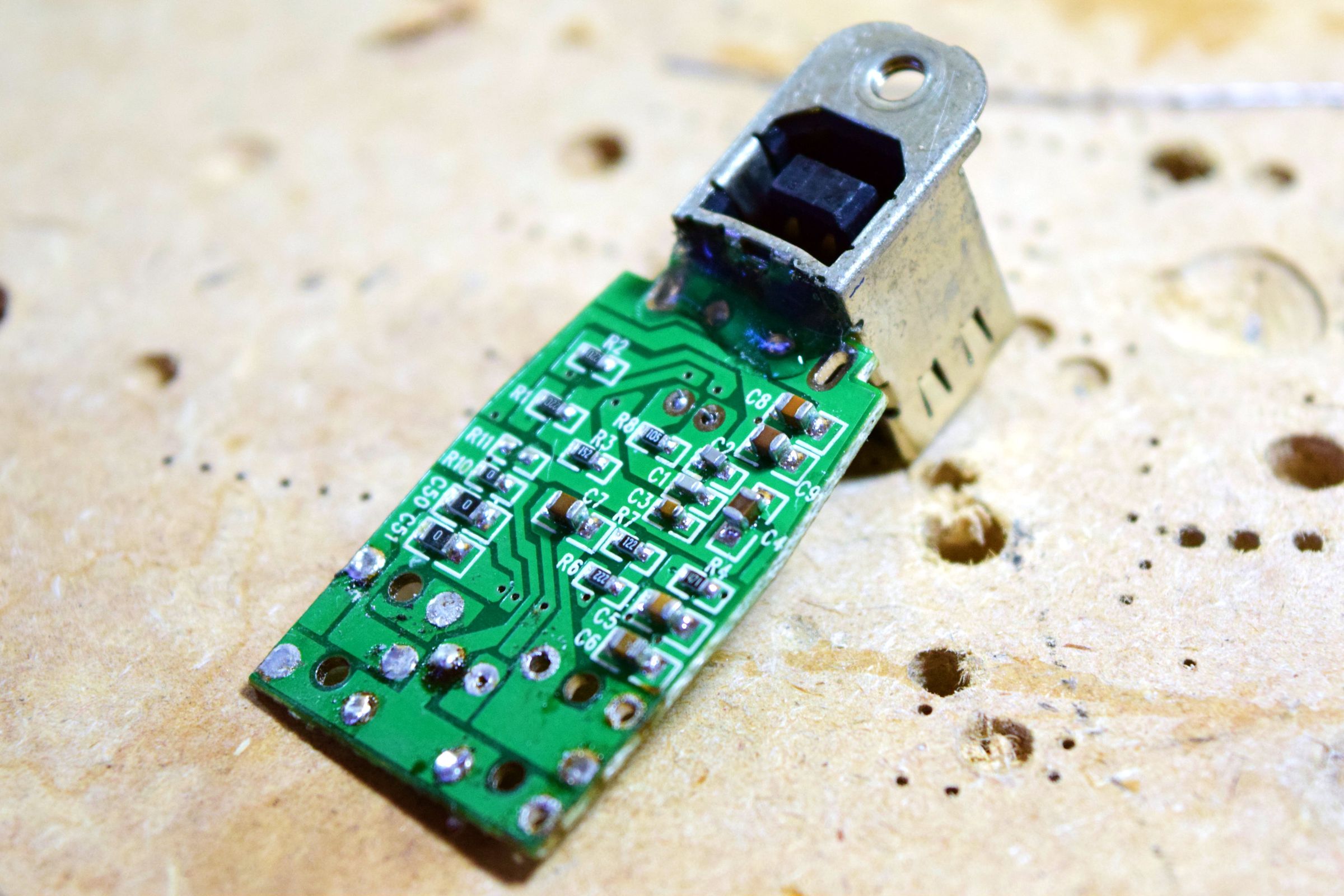 Altoids USB Condenser Microphone : 21 Steps (with Pictures) - Instructables