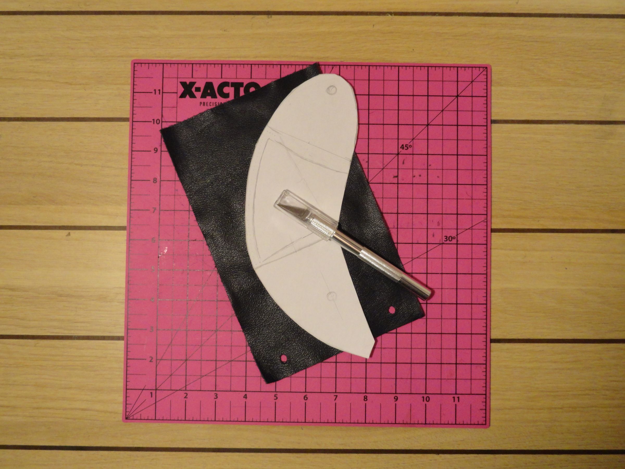 Leather Hatchet Sheath : 9 Steps (with Pictures) - Instructables