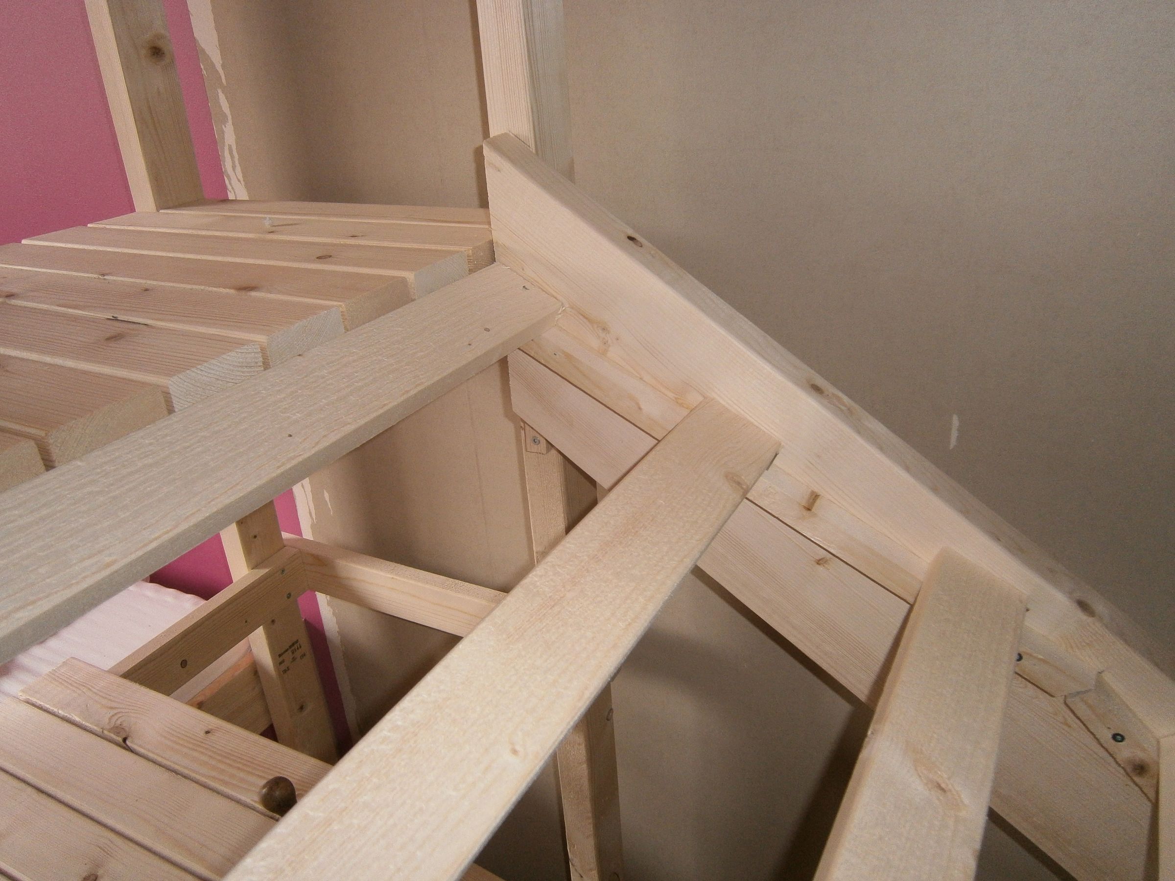 Make a Indoor Slide for Kids : 5 Steps (with Pictures) - Instructables