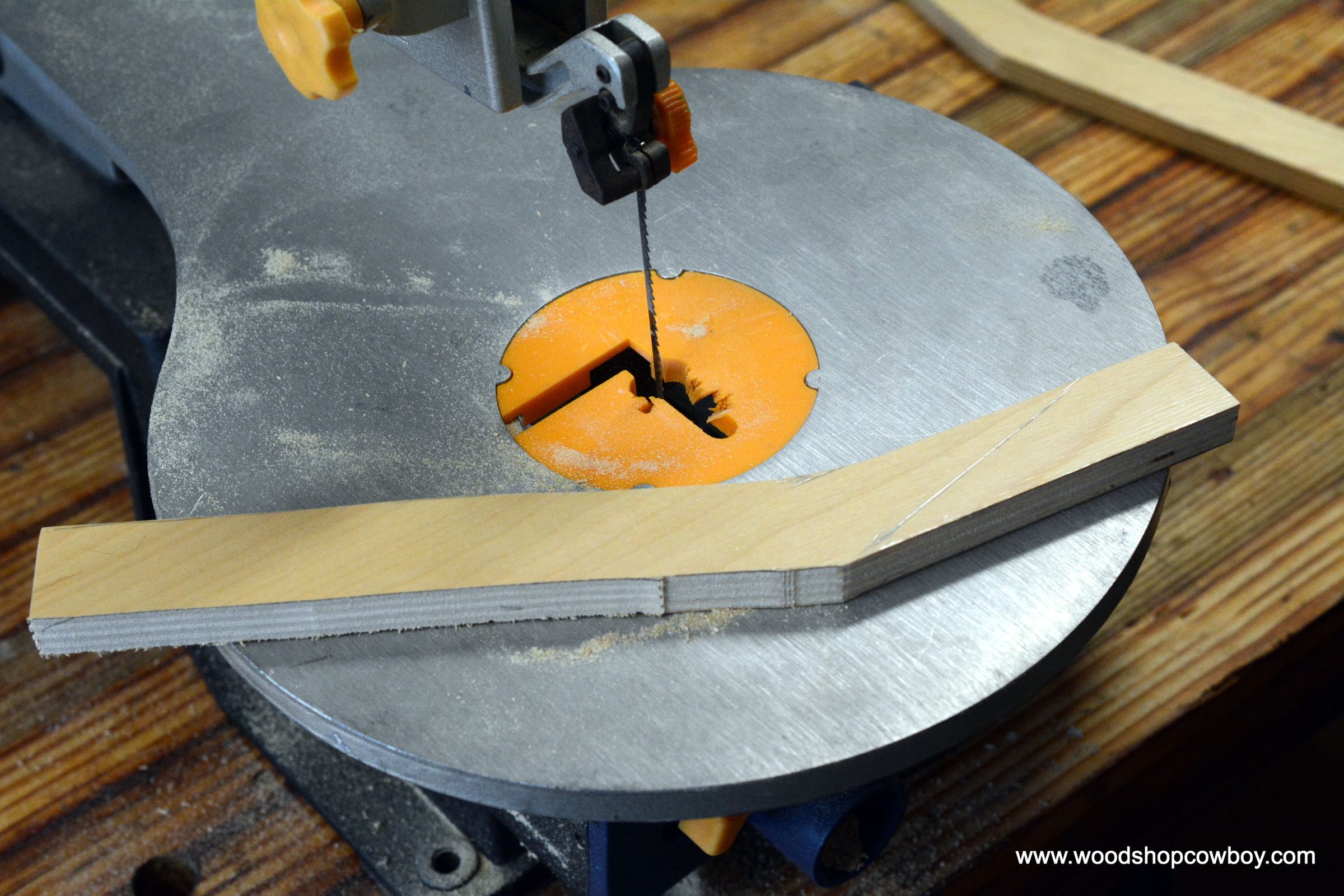 DIY Knock Hockey Game : 10 Steps (with Pictures) - Instructables