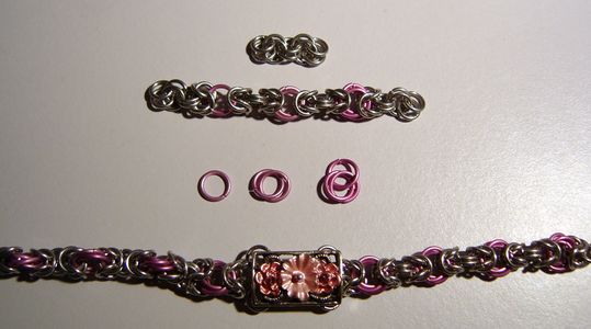 Byzantine Chainmail(le) Speed-weaving : 6 Steps (with Pictures ...