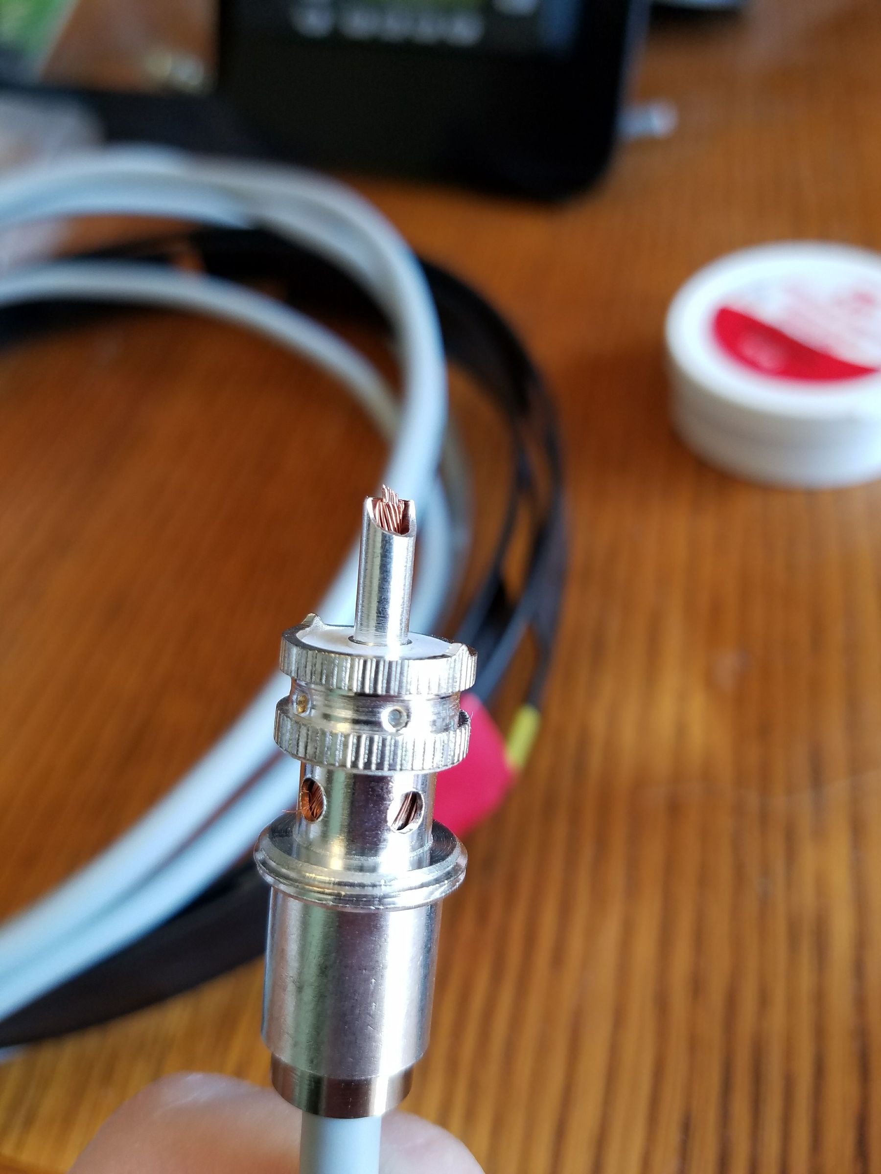 KE0OJE'S Ham Radio Go Box : 9 Steps - Instructables