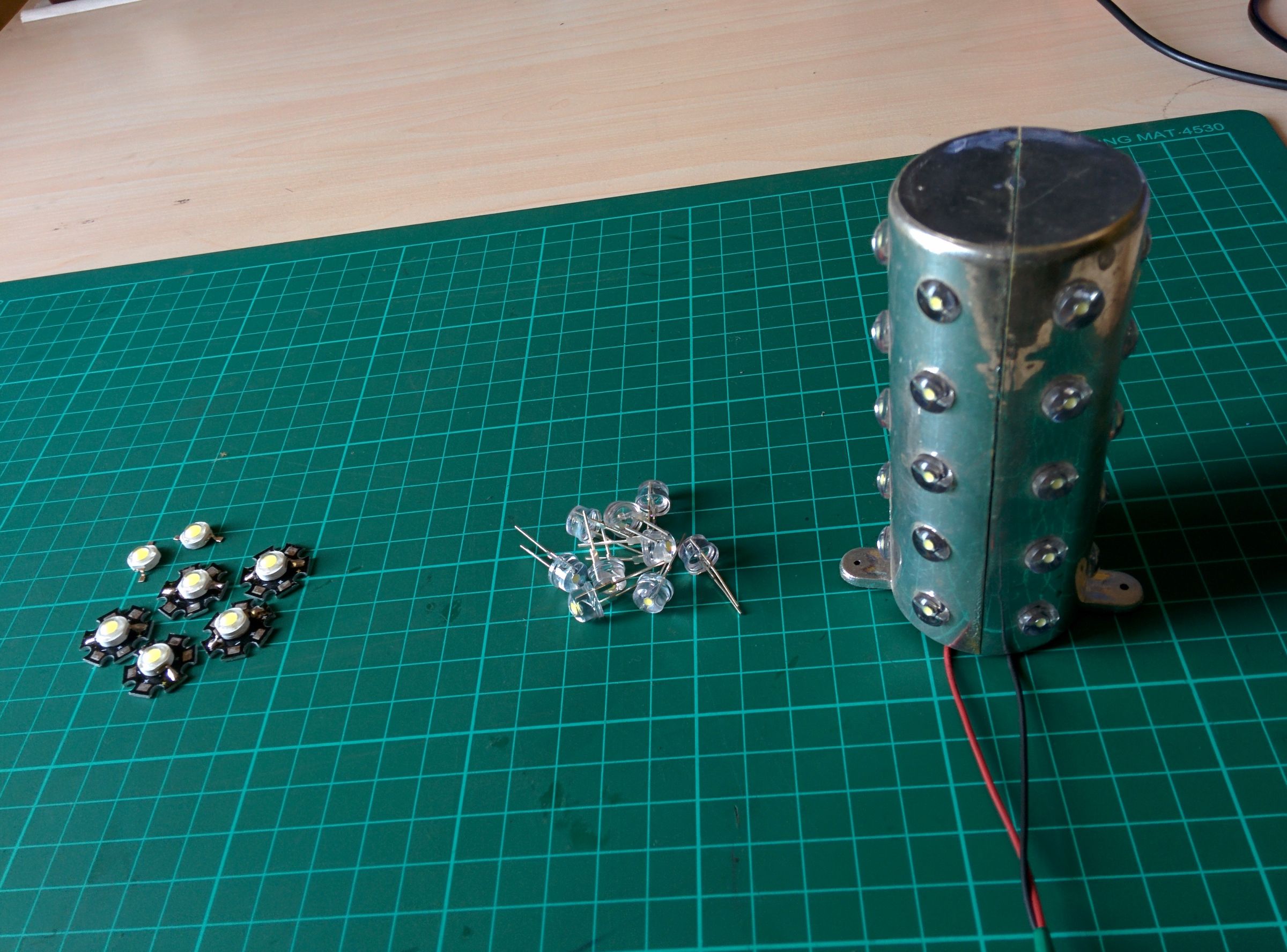 CARDBOARD SOLAR LAMP : 8 Steps (with Pictures) - Instructables