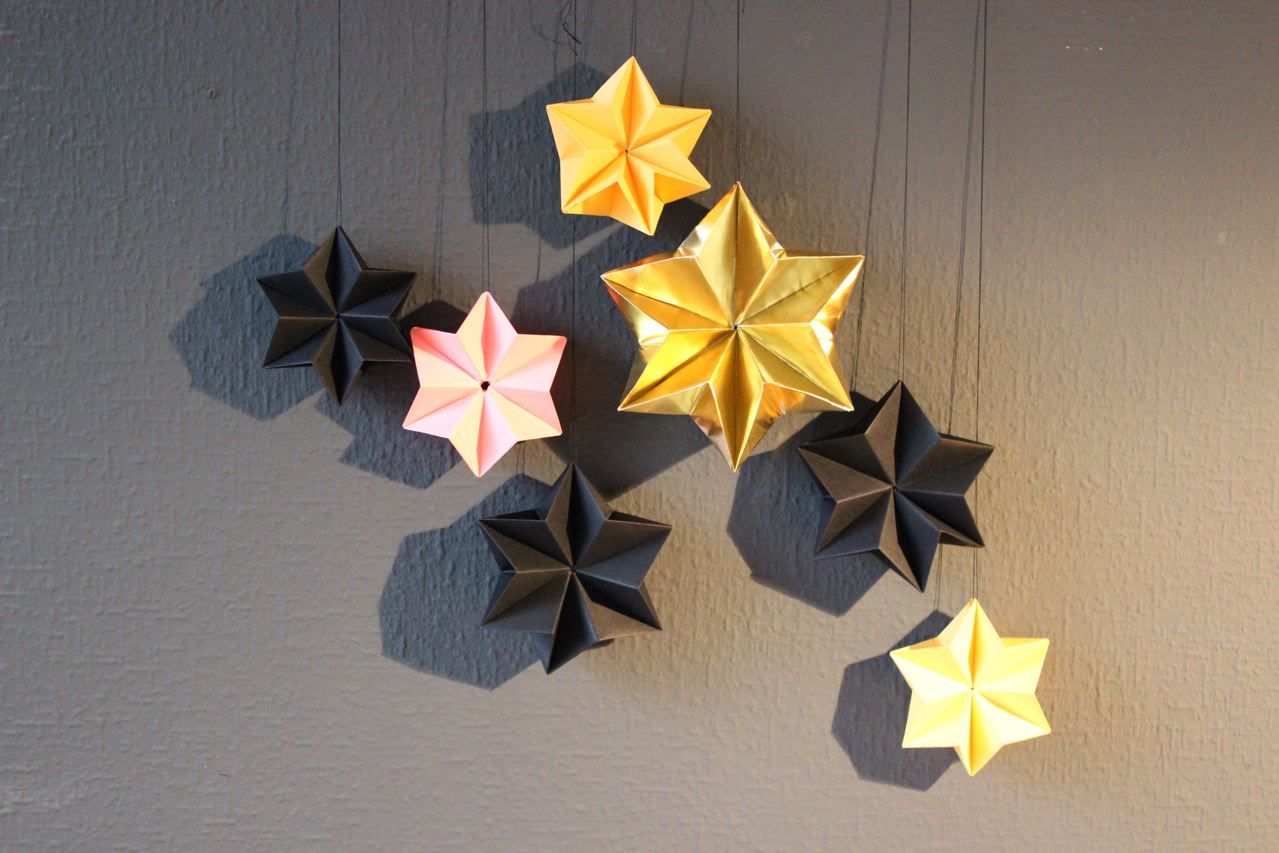DIY - 3D Stars Mobile : 4 Steps - Instructables