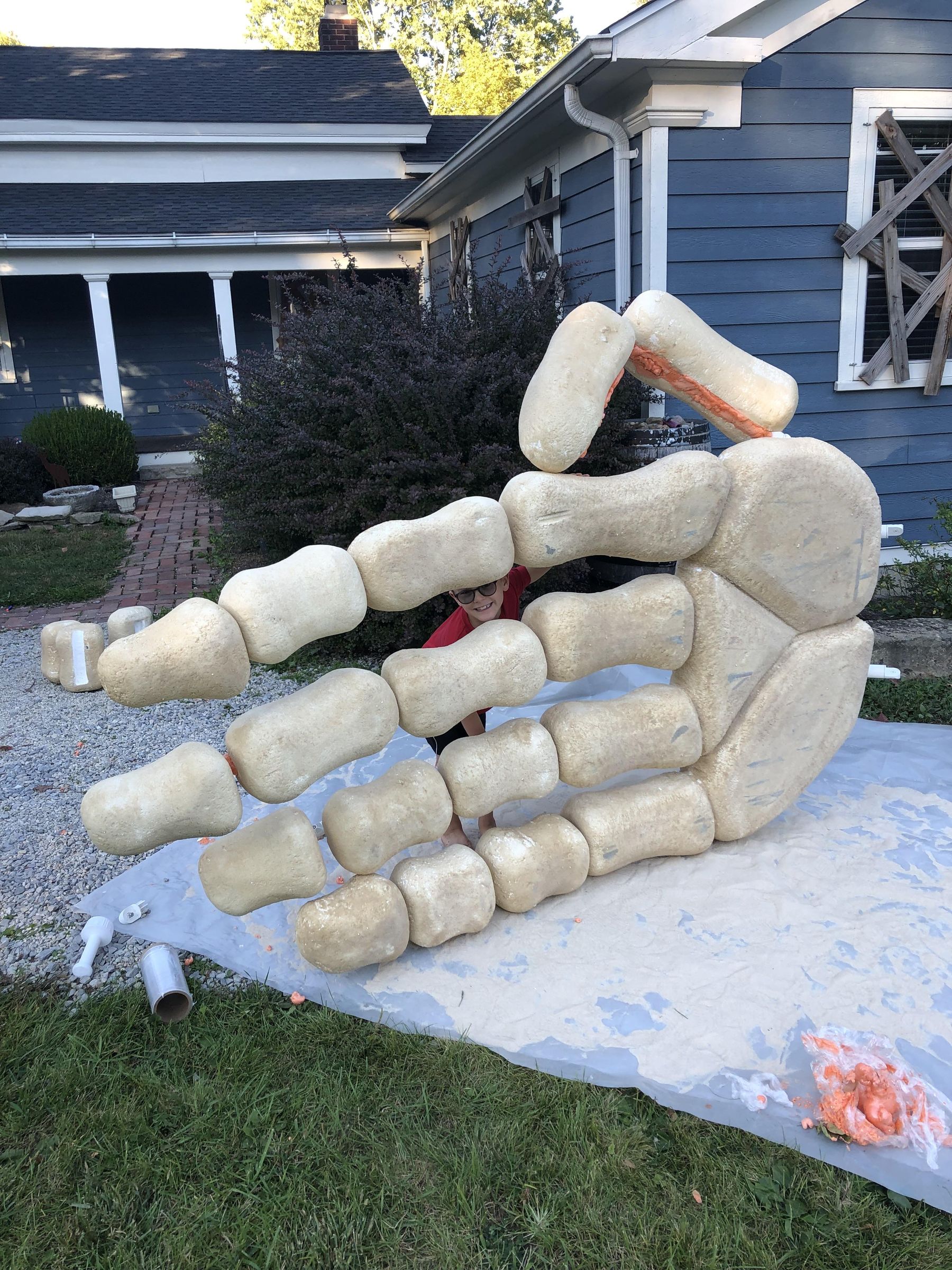 Over Sized Skeleton Breaking Out of My Home : 11 Steps (with Pictures ...