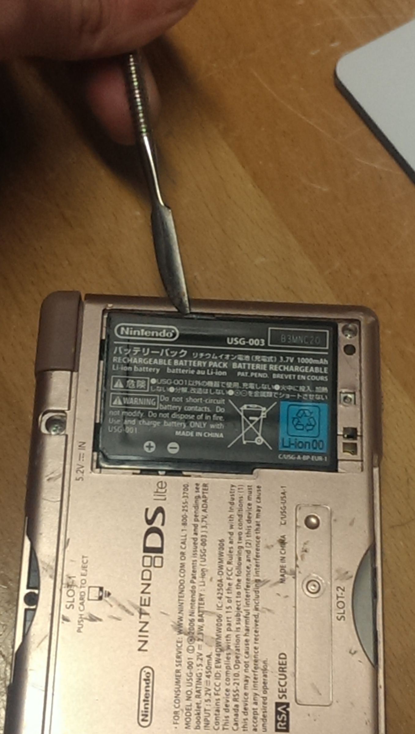How to Fix a Broken Ds Lite : 16 Steps - Instructables