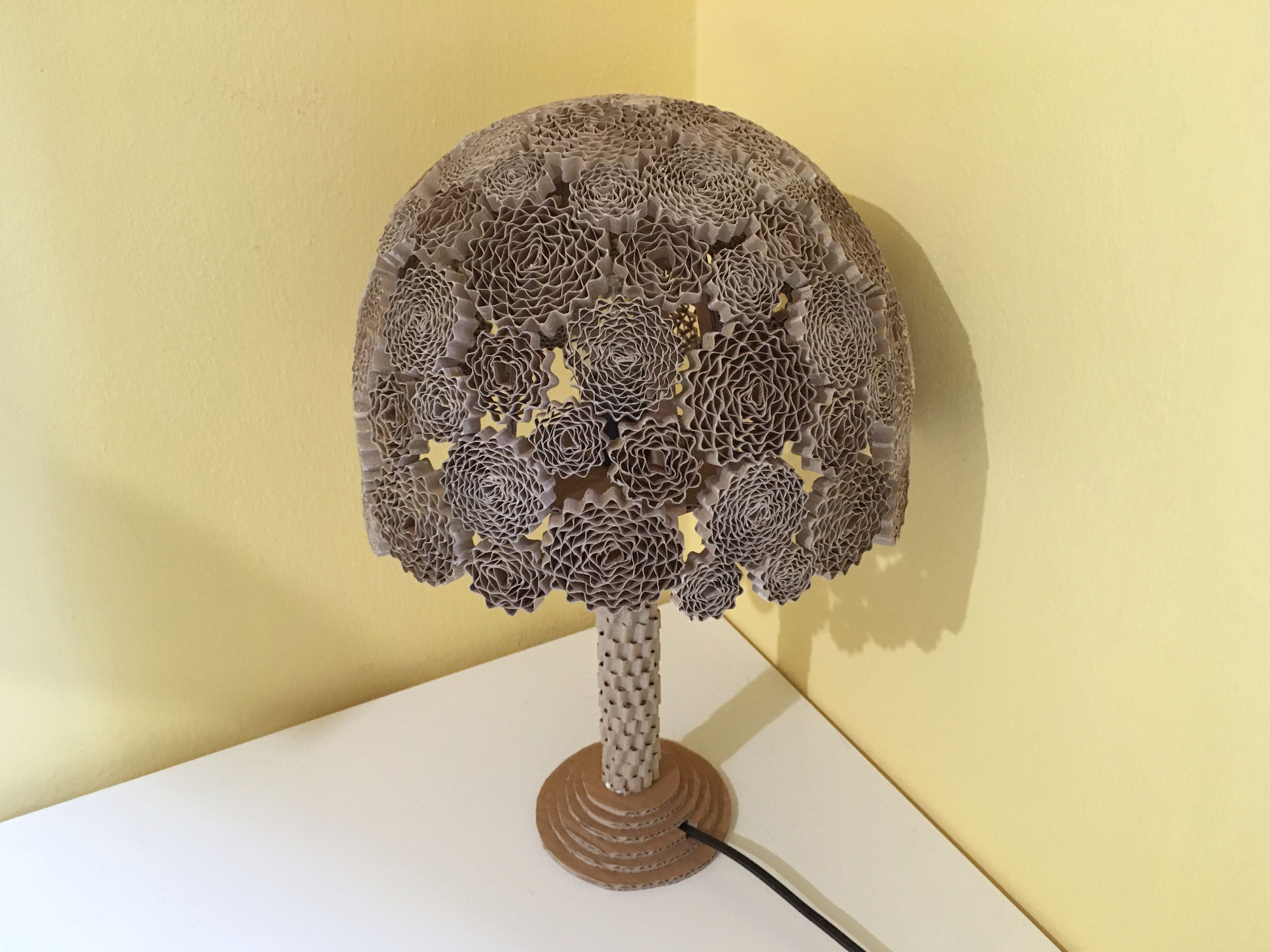 Corrugated Cardboard Lamp : 10 Steps (with Pictures) - Instructables