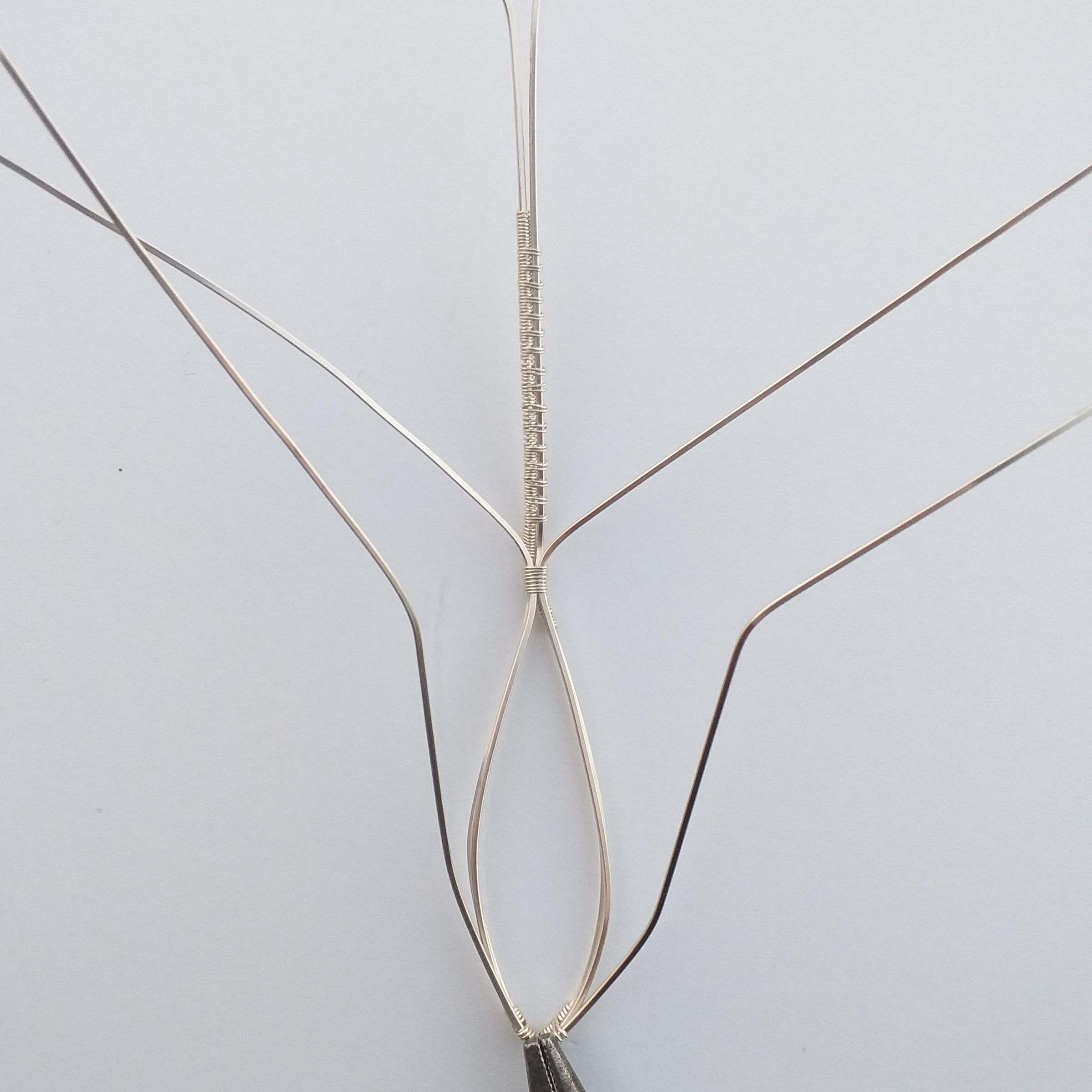 How to Wire Wrap Irregular Stones : 10 Steps (with Pictures ...