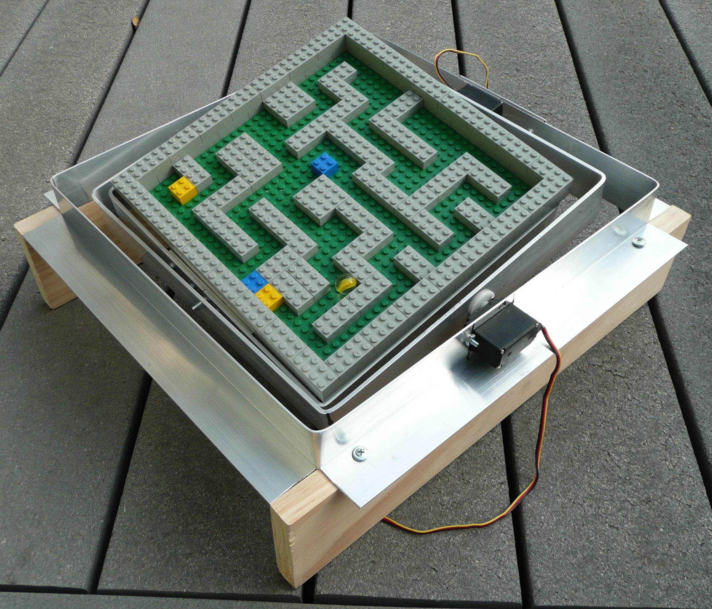 Servo Controlled Marble Maze : 5 Steps (with Pictures) - Instructables
