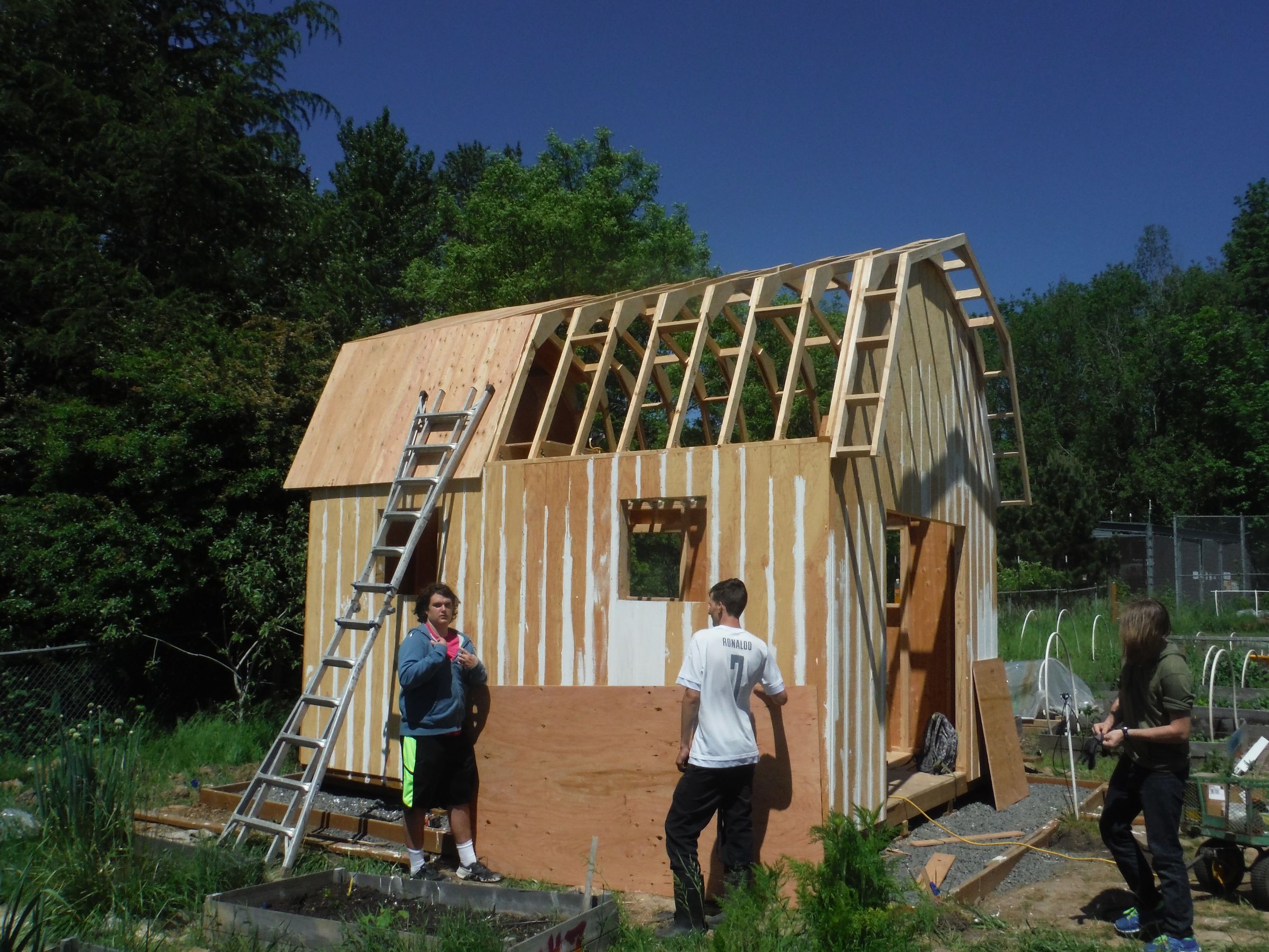 12'x16' Mini-Barn/Shed With Gambrel Roof : 38 Steps (with Pictures ...