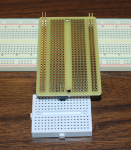 LM741 Op Amp on a Breadboard : 8 Steps (with Pictures) - Instructables