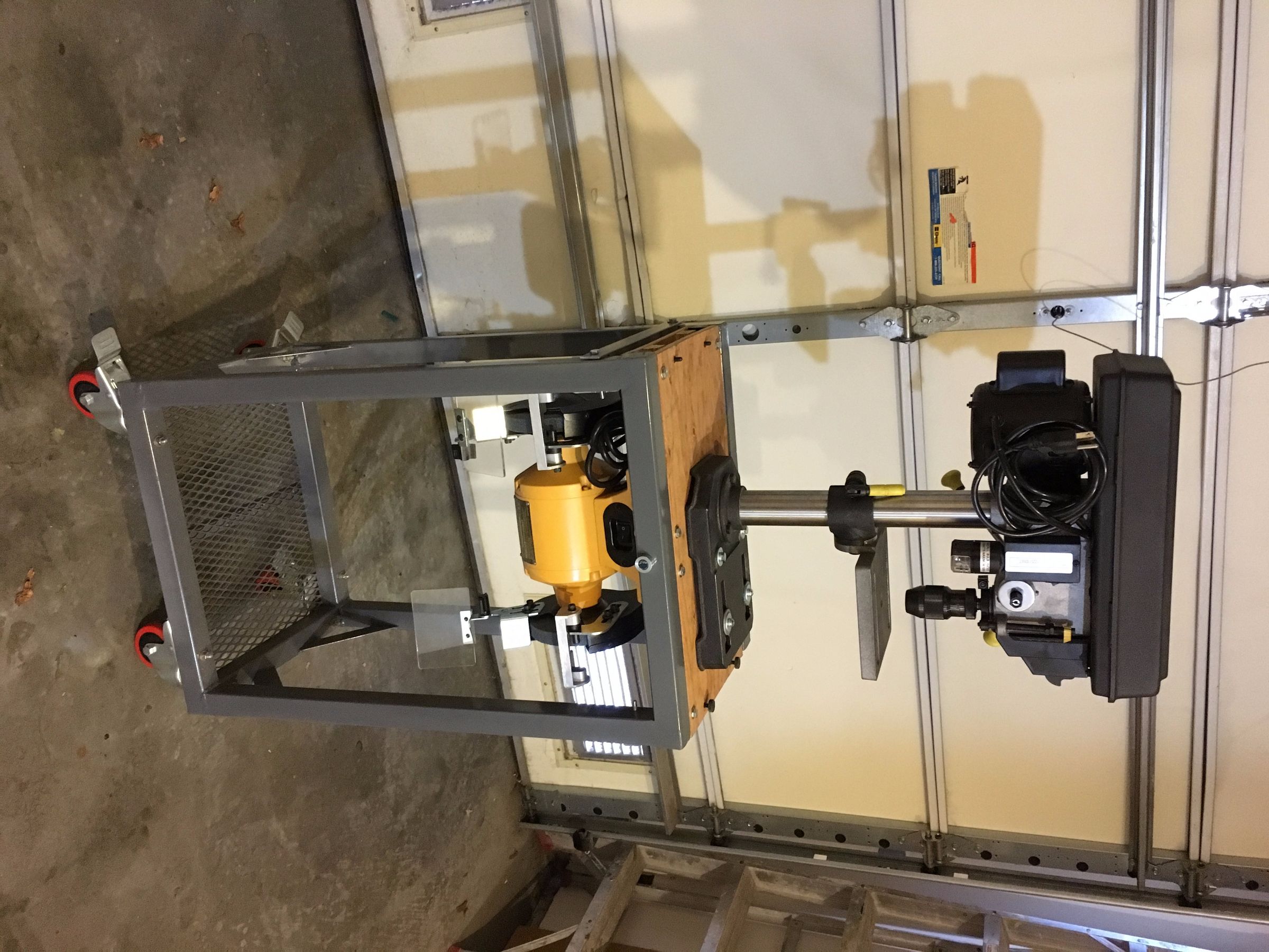 Metal Rotating Tool Stand : 6 Steps (with Pictures) - Instructables