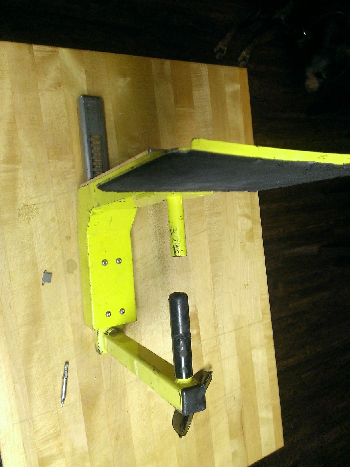 Booted! a Guide to the Inevitable Car Boot... : 4 Steps - Instructables