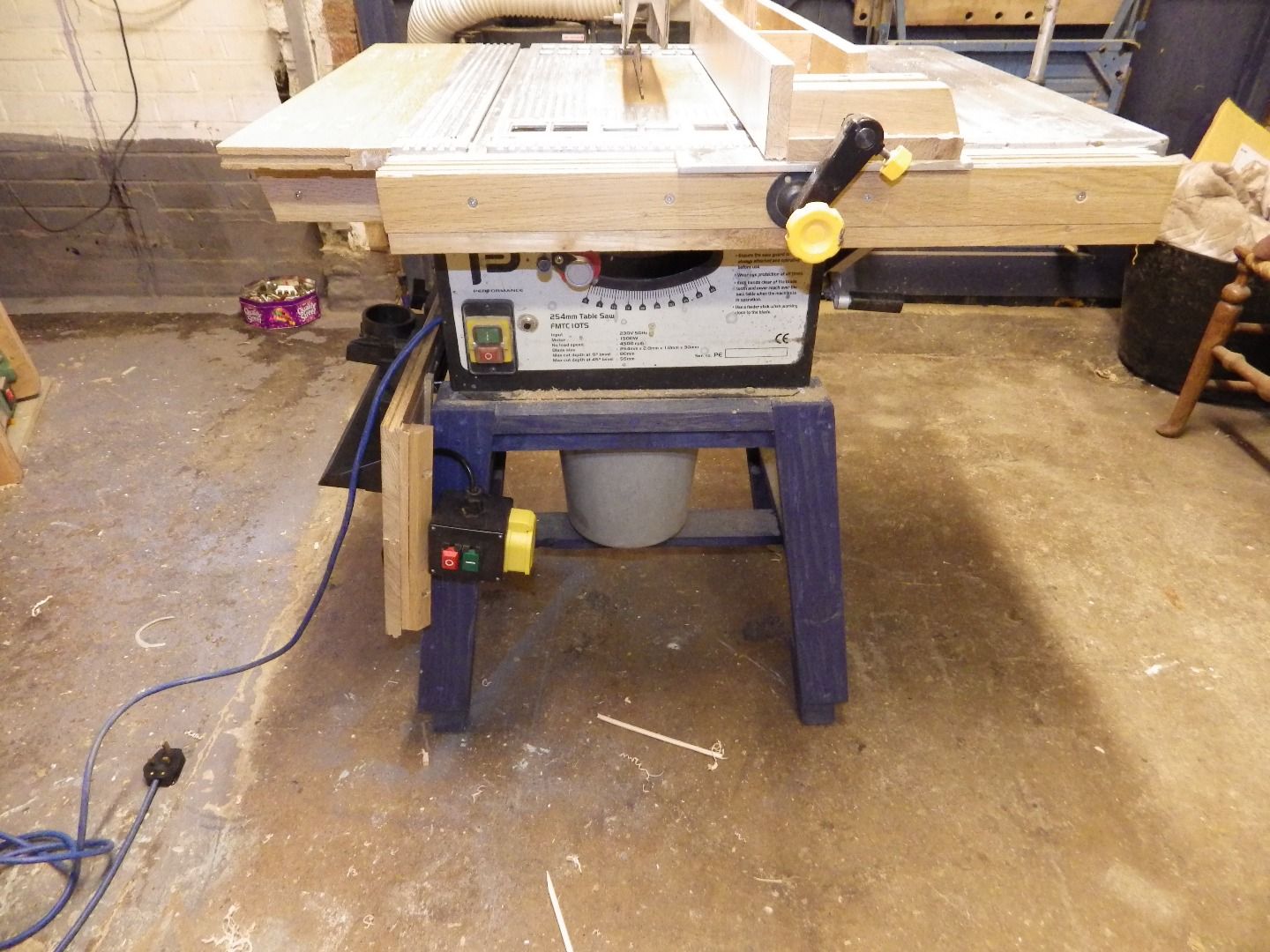 How to Make a Crappy Table Saw Into a Good One : 6 Steps (with Pictures ...