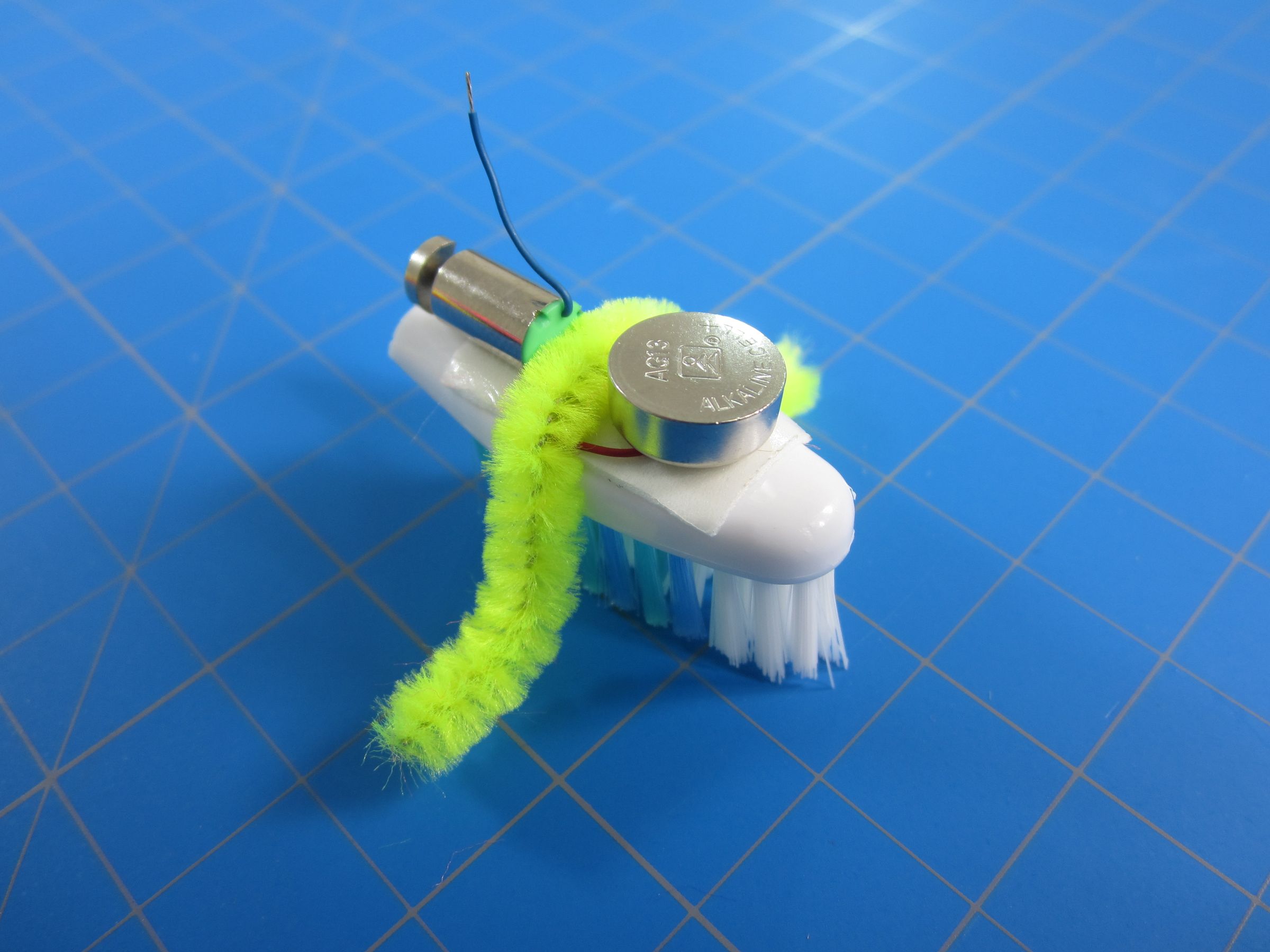 Bristlebot : 9 Steps - Instructables