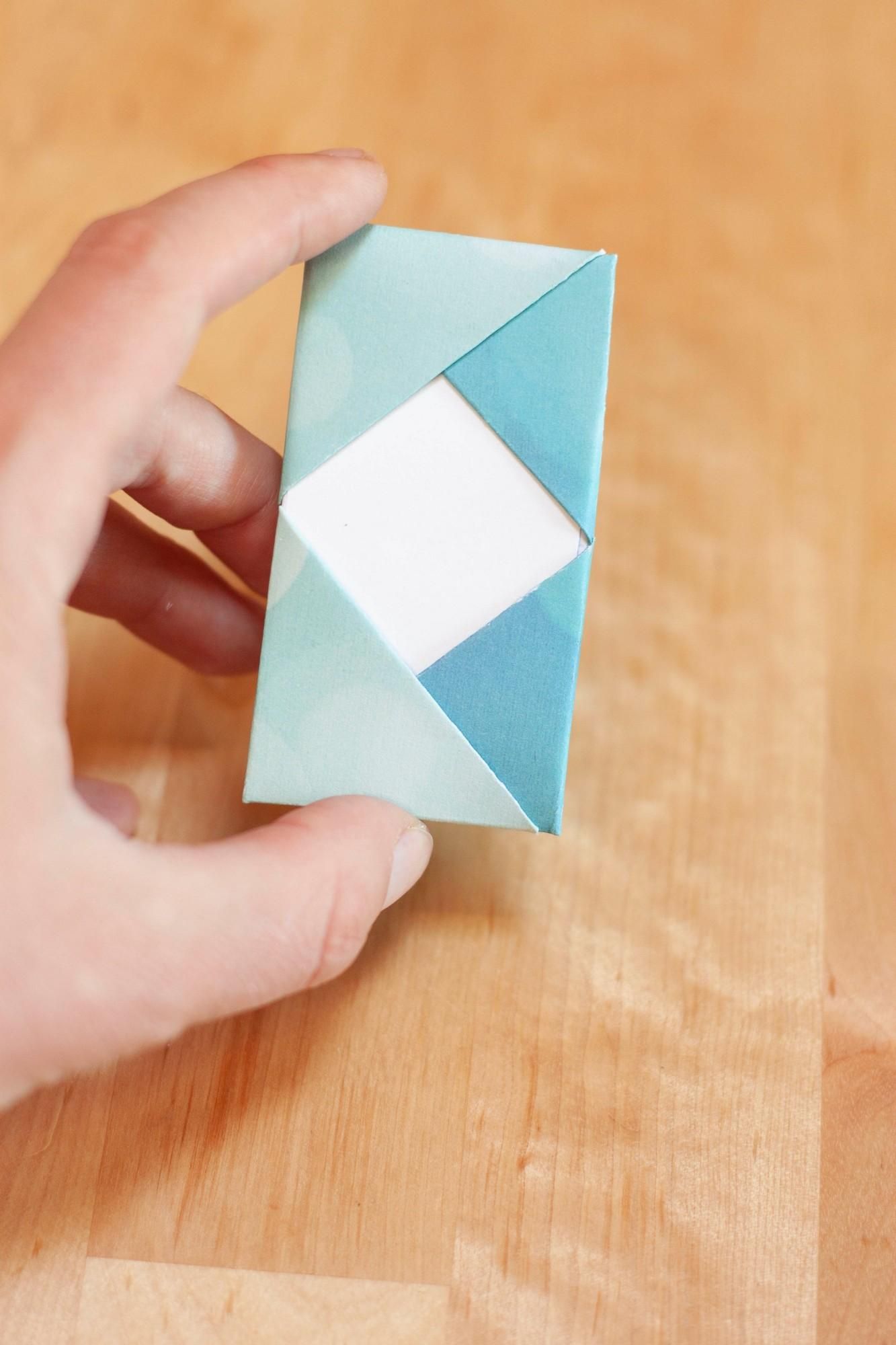 Folded Paper Pencil Stand : 3 Steps (with Pictures) - Instructables