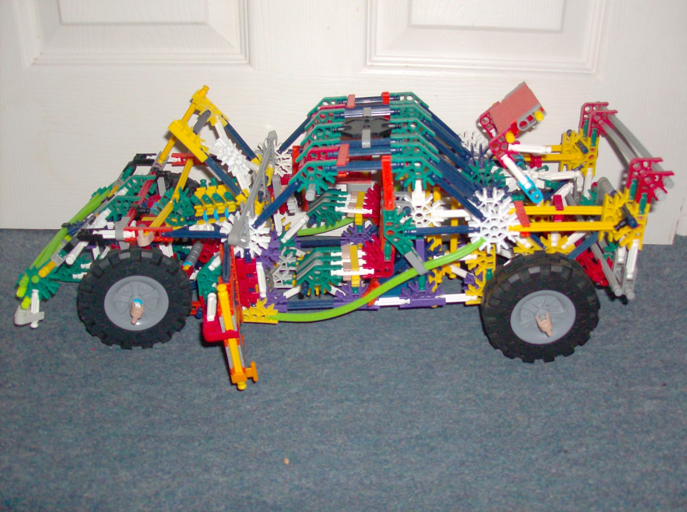Knex Car With Steering and Suspension . - Instructables