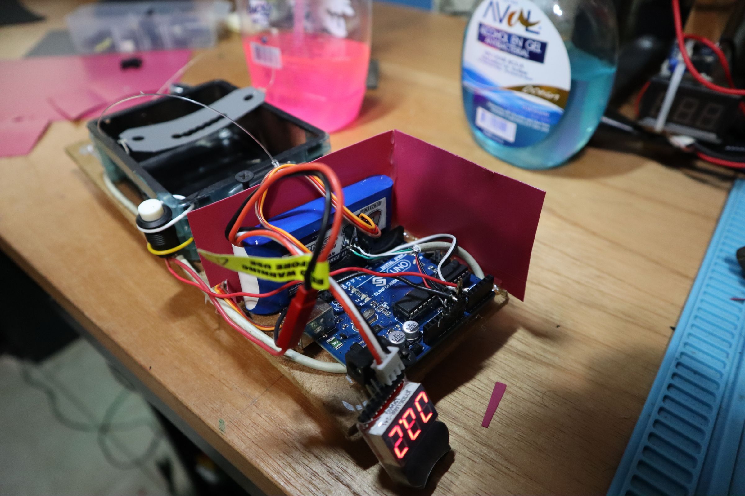 DIY Easy Non-Contact Automatic Hand Sanitizer Dispenser or Automatic ...