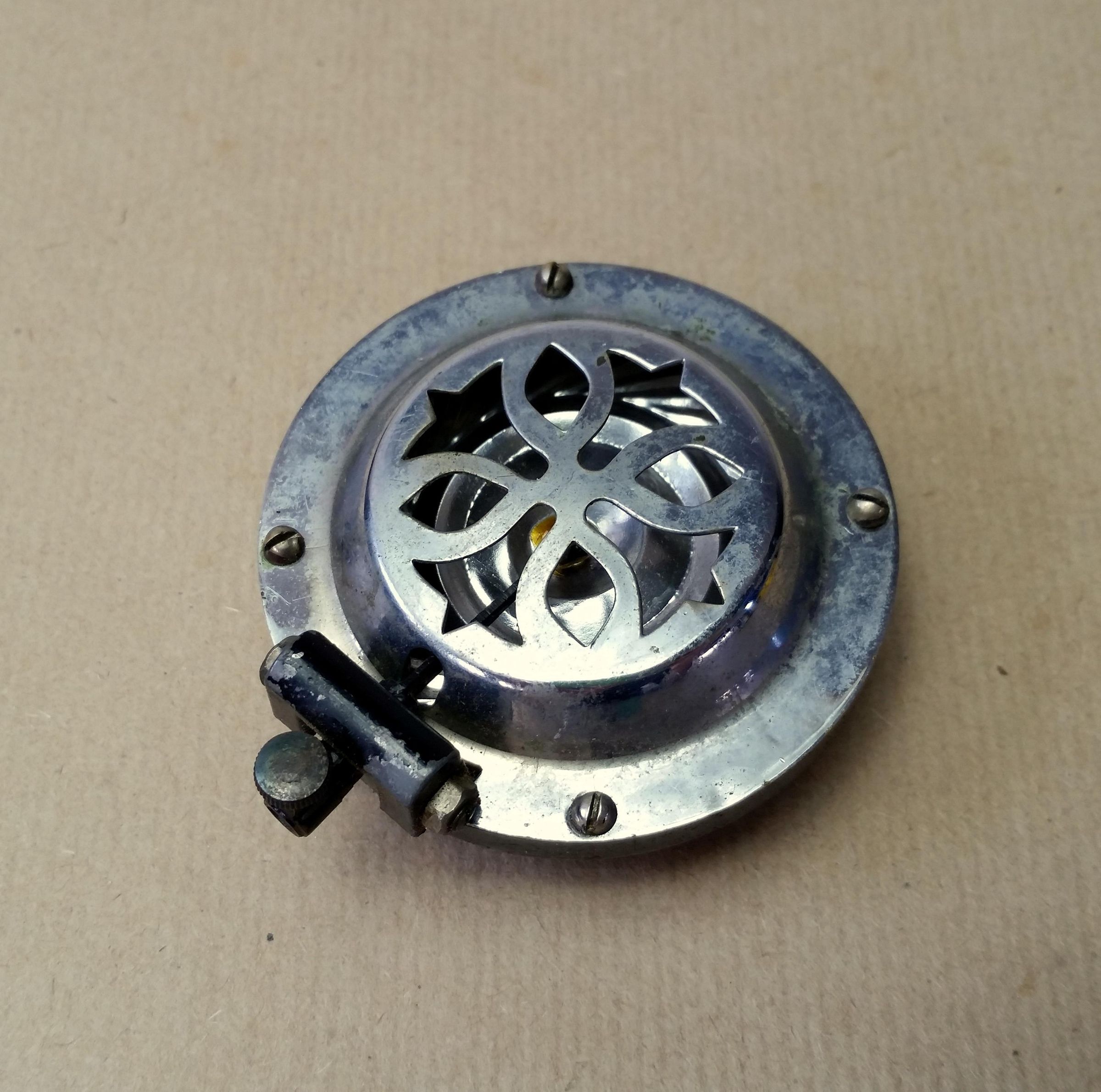 Give an Old Gramophone Some New Life! : 18 Steps (with Pictures ...