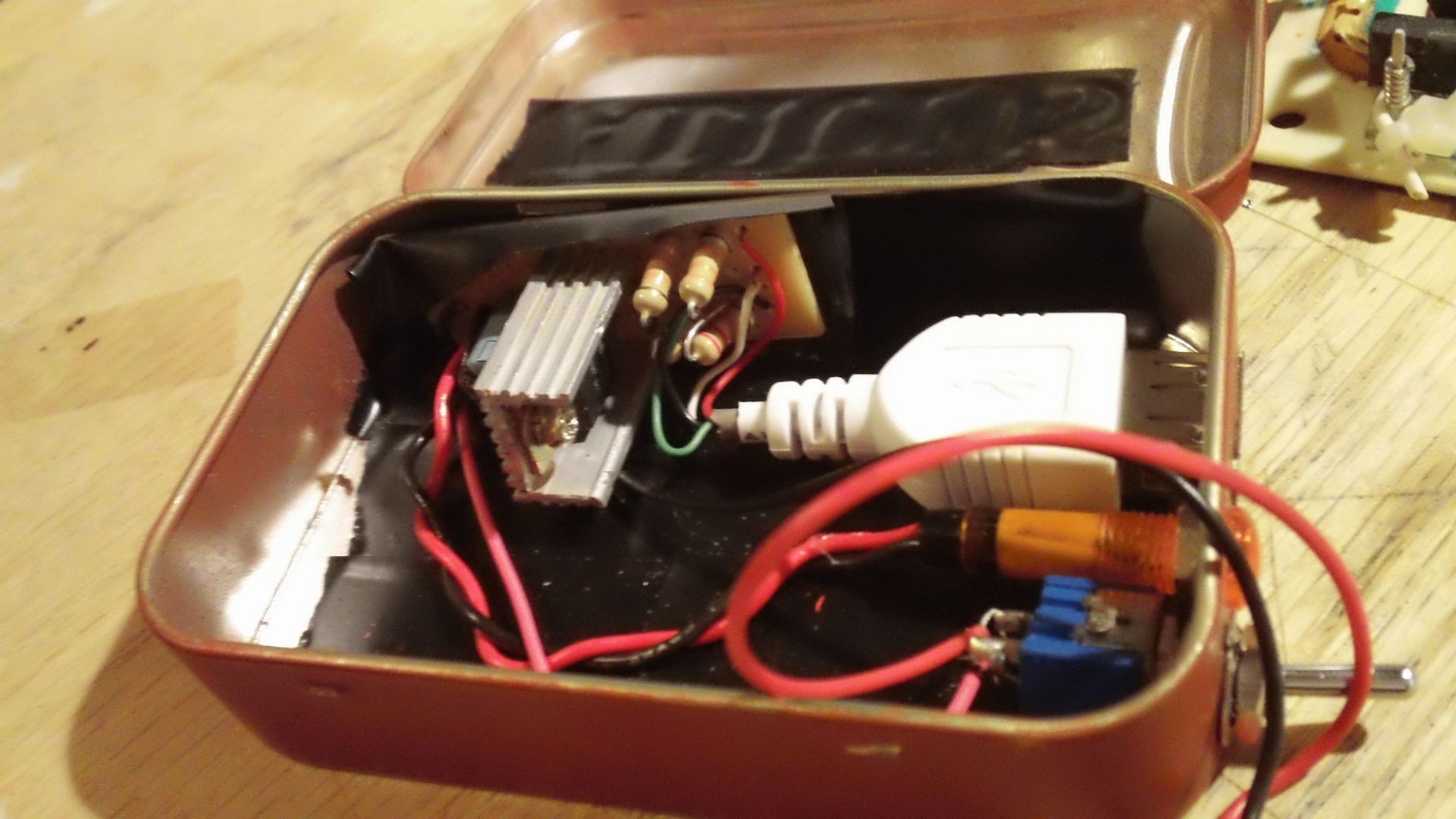 Make a USB IPhone IPod Charger on the Cheap! : 5 Steps (with Pictures ...