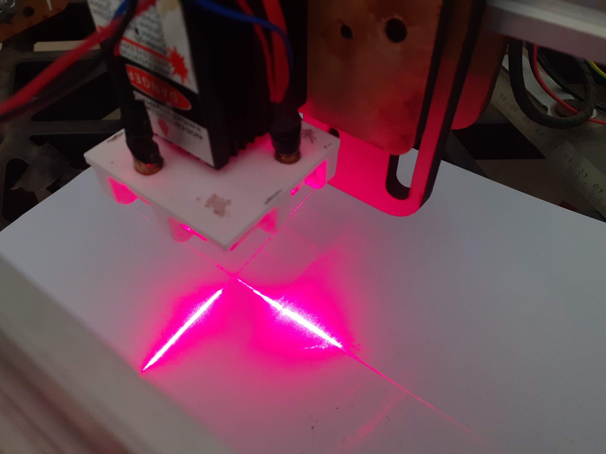 Laser Line Material Aligner for Laser Cutting Machine : 6 Steps ...