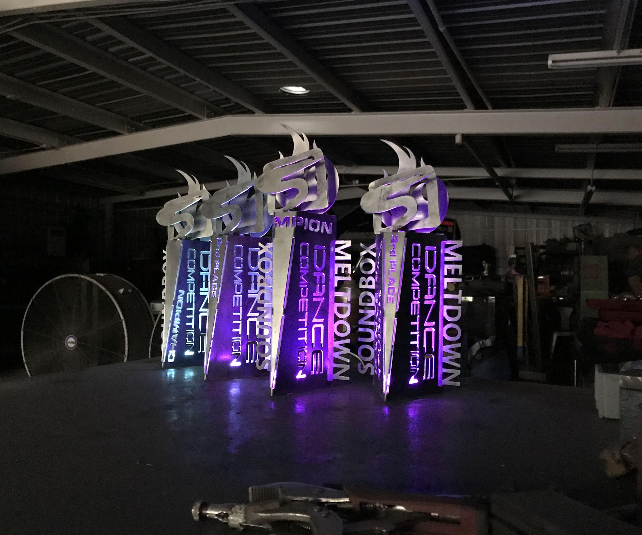 Custom Built LED Color Changing Trophies : 4 Steps (with Pictures ...
