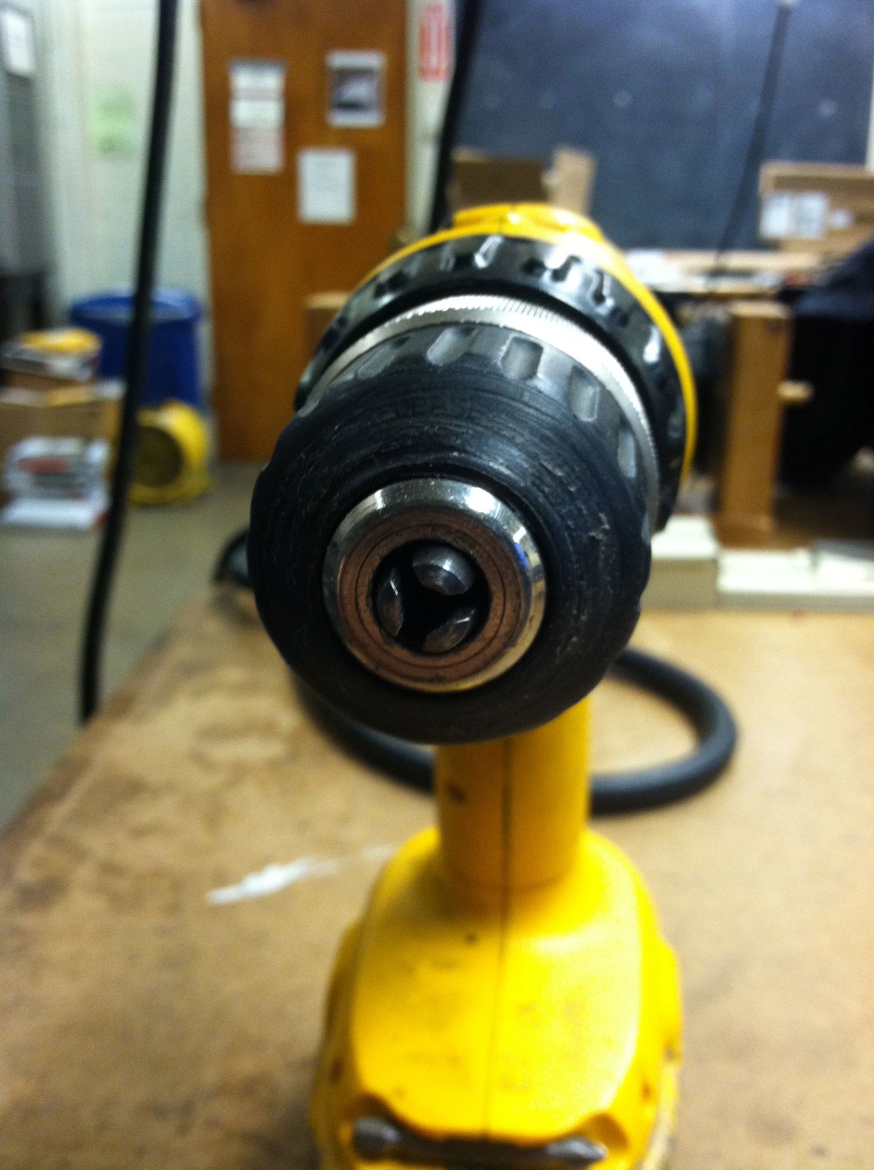 Reduce Clutter by Twisting Wires : 5 Steps (with Pictures) - Instructables