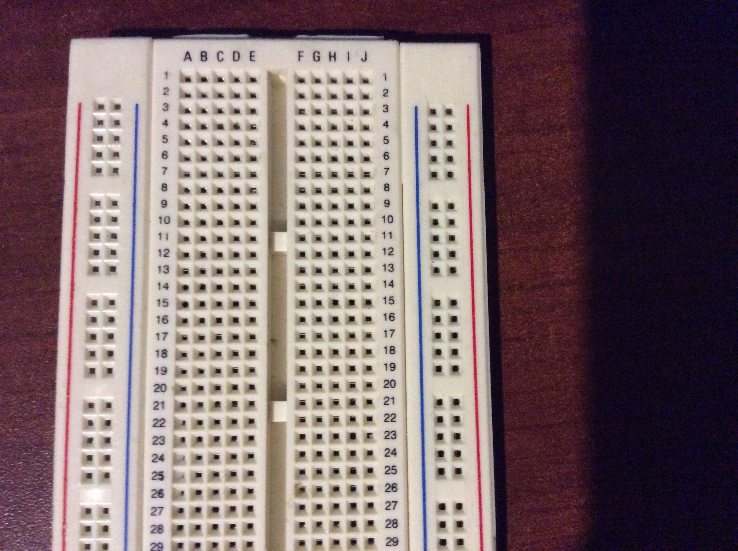 Conoce Y Prepara Tu Protoboard : 4 Steps - Instructables