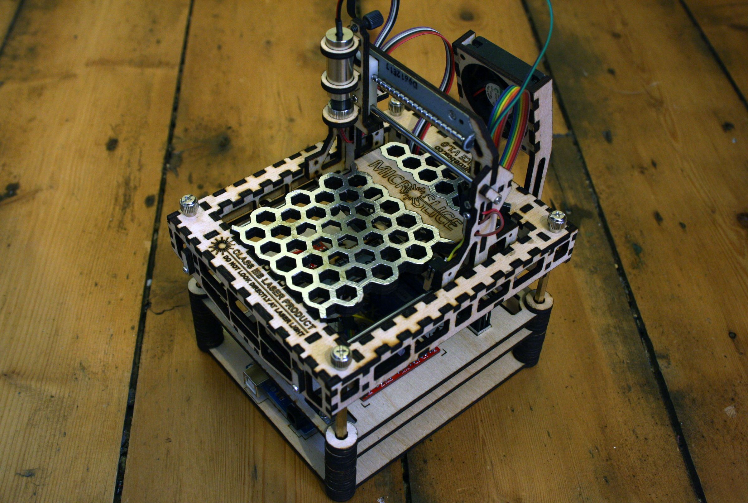 Things to Build Out of CD/DVD-Drives - Instructables