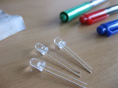 Make Your Own Colored LEDs : 4 Steps (with Pictures) - Instructables