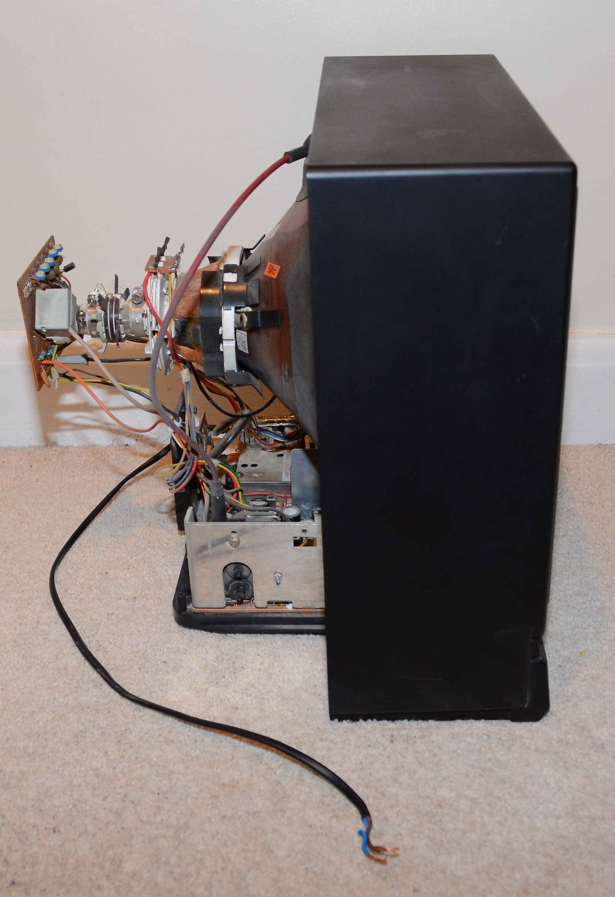 Flyback Transformer Driver for Beginners : 11 Steps (with Pictures ...