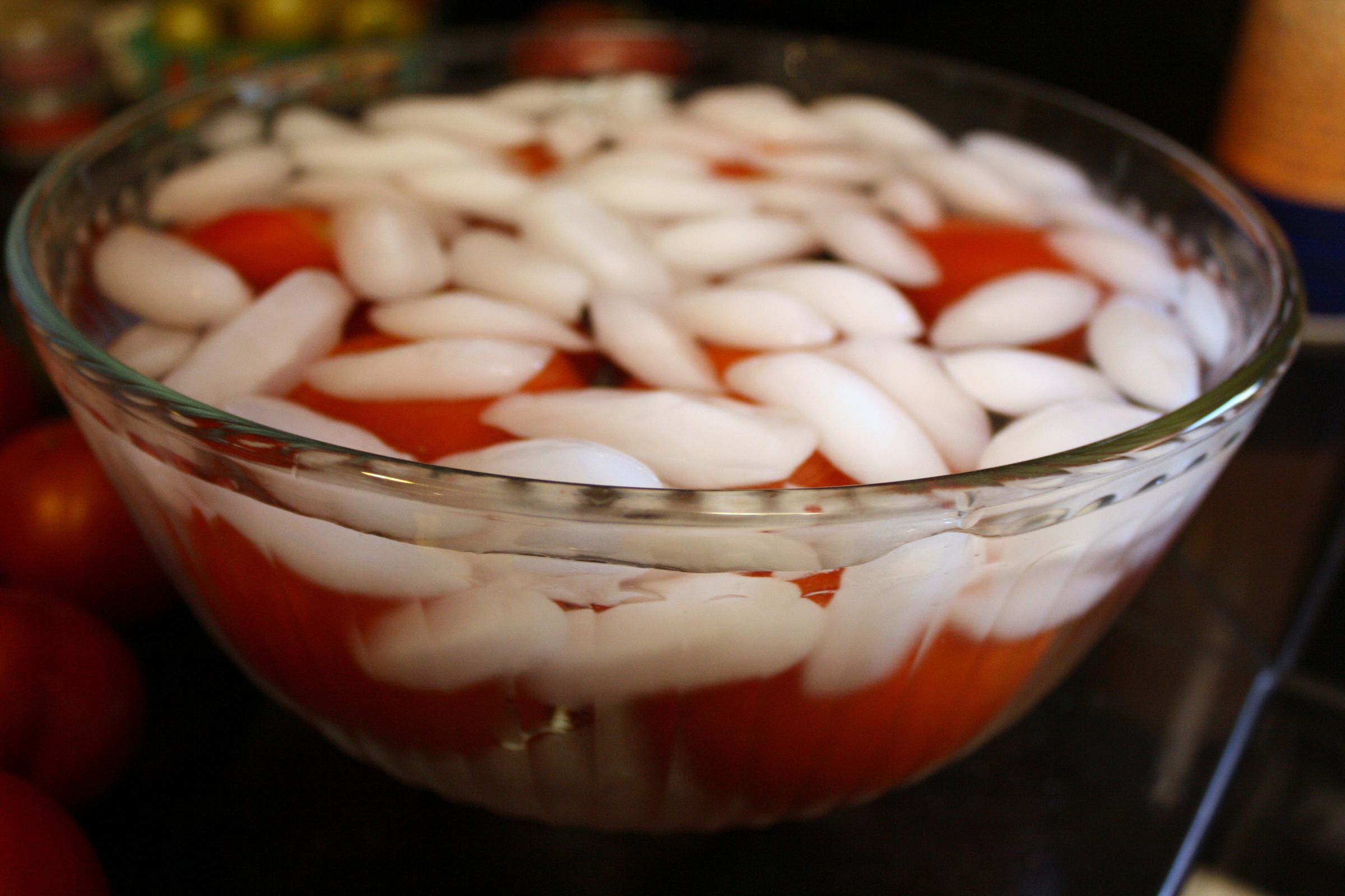 How to Skin Tomatoes : 5 Steps (with Pictures) - Instructables