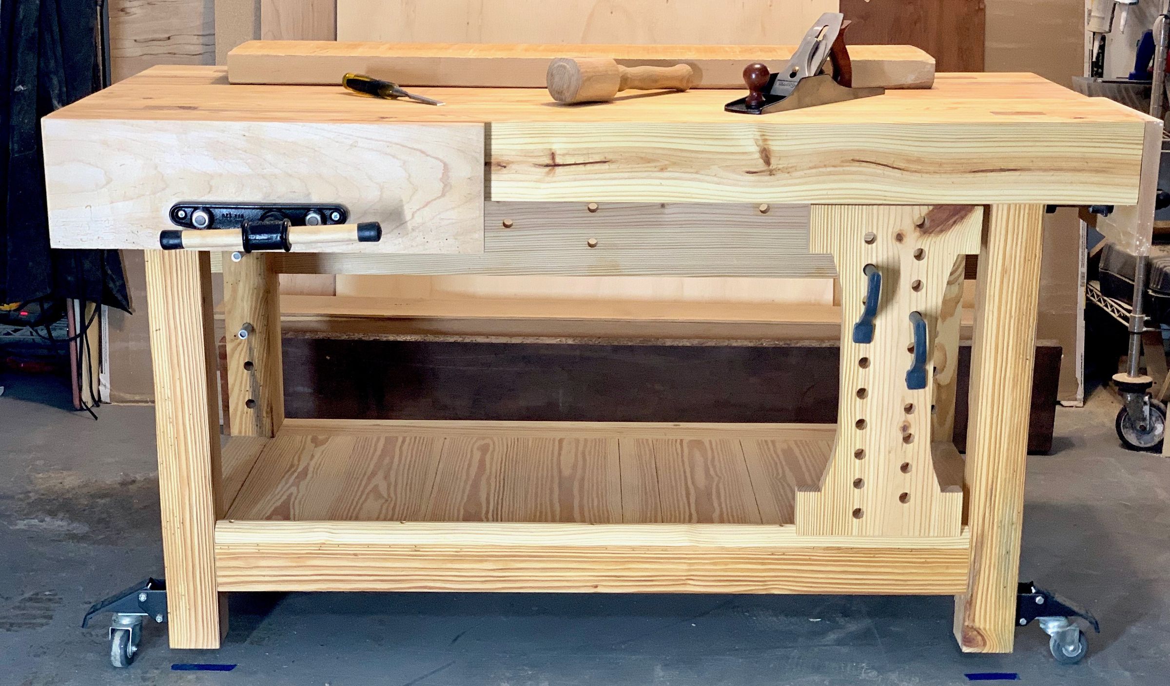 Hybrid Workbench Roubo/Nicholson : 13 Steps (with Pictures) - Instructables