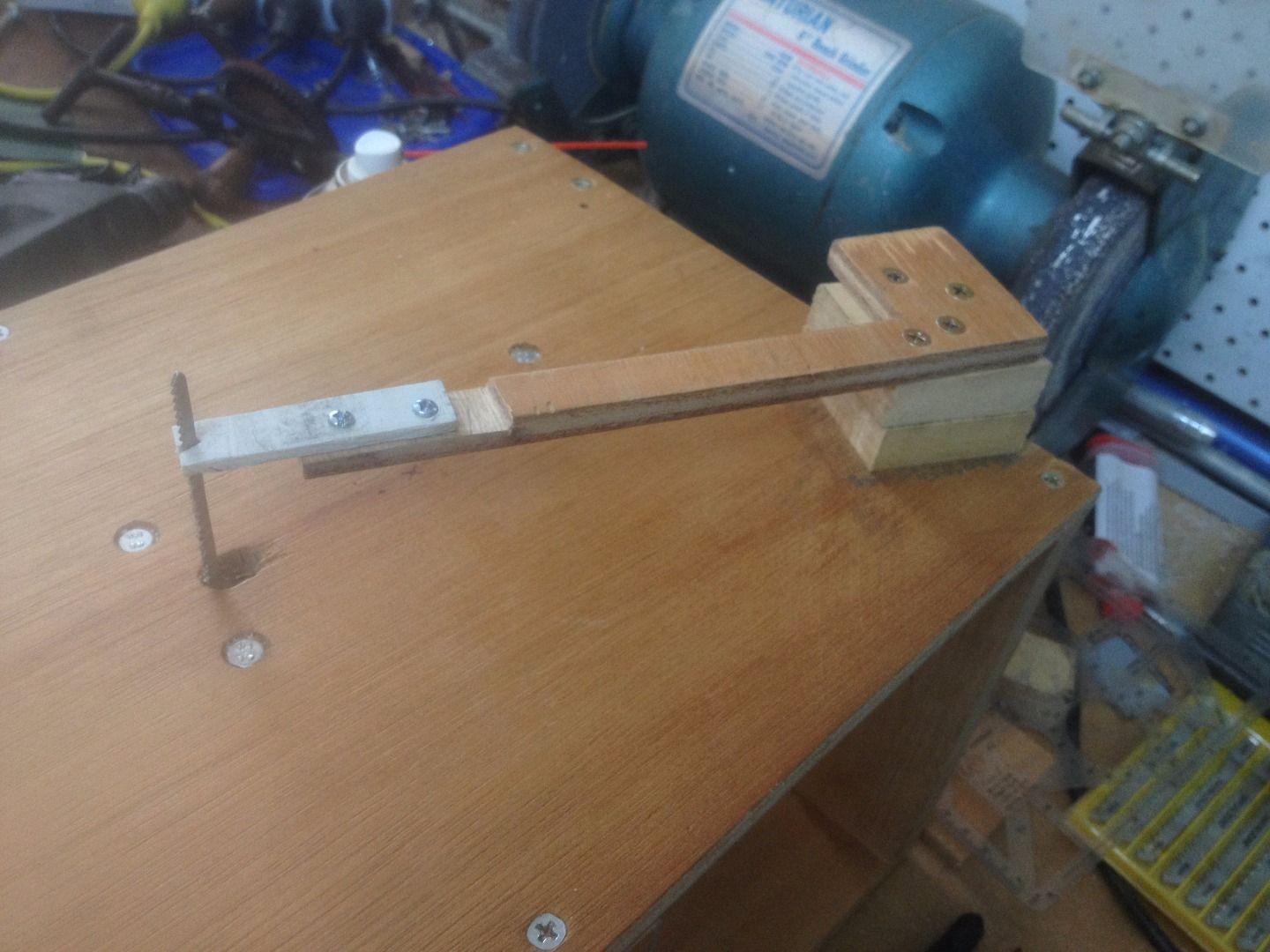 Convert Your Jigsaw Into a Scrollsaw : 8 Steps (with Pictures ...
