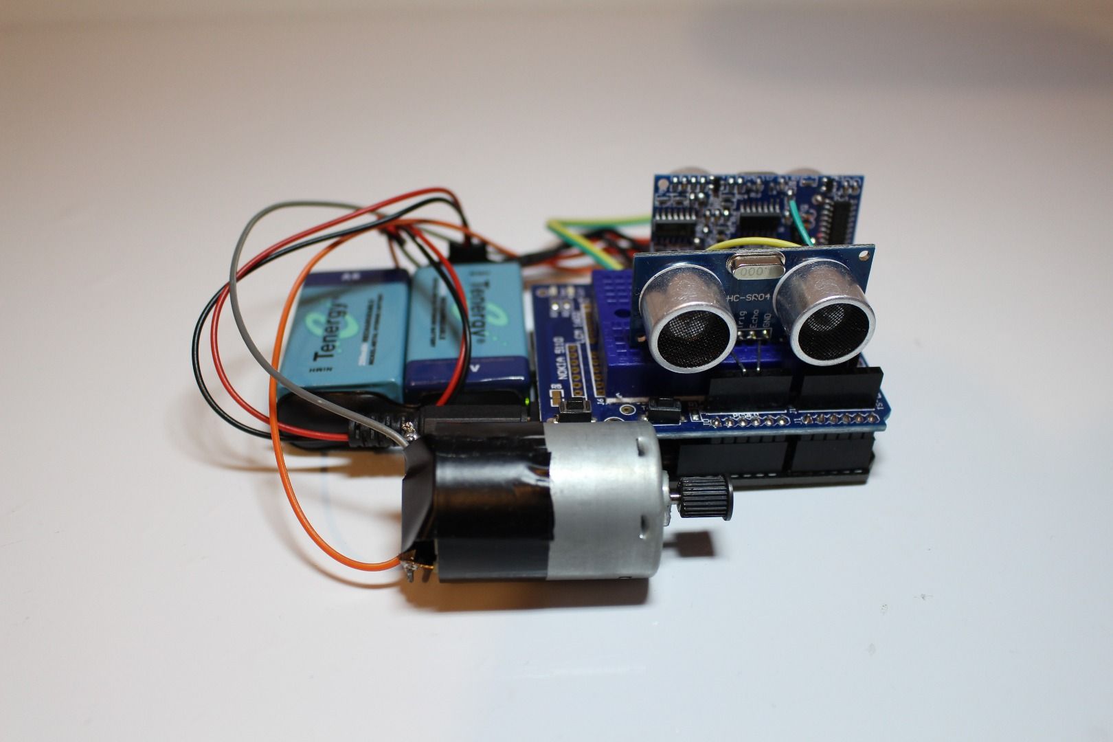 Control a Motor Using Ultrasonic Distance Sensors (HC-SR04) : 4 Steps ...