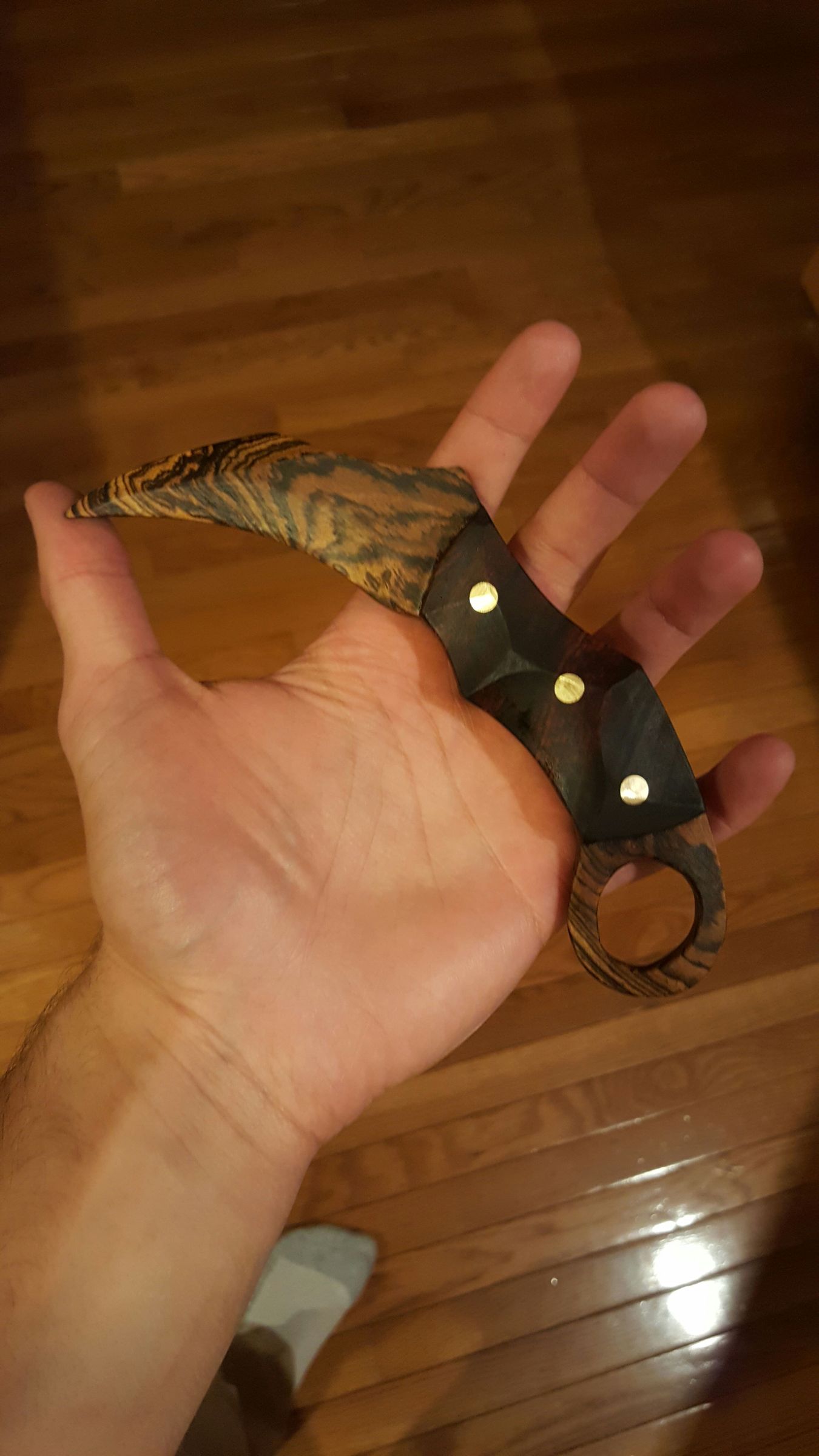 Training Karambit : 6 Steps (with Pictures) - Instructables
