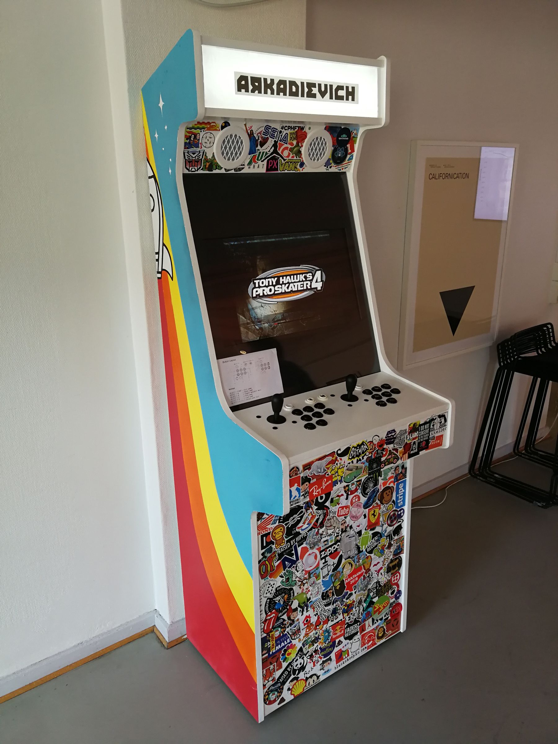 Office Arcade Machine : 9 Steps (with Pictures) - Instructables