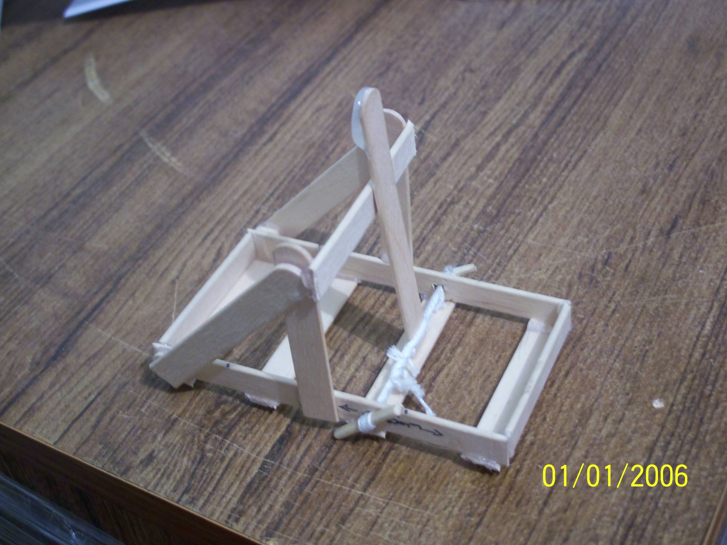 Desktop Popstick Catapult : 5 Steps - Instructables