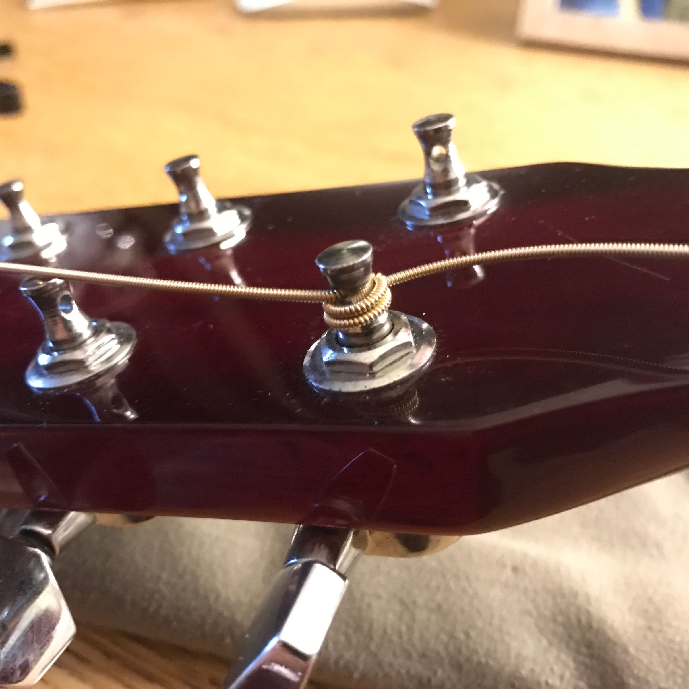 How to String a Steel-String Acoustic Guitar : 11 Steps (with Pictures ...
