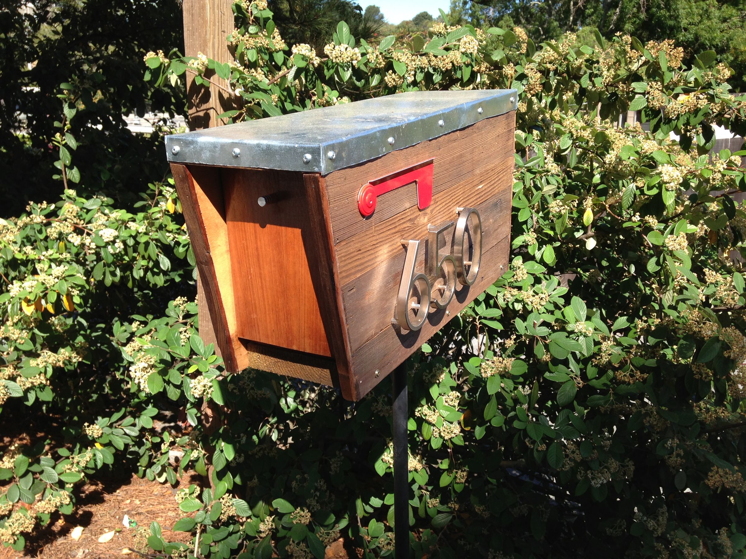 How to Build a Modern Mailbox : 8 Steps (with Pictures) - Instructables