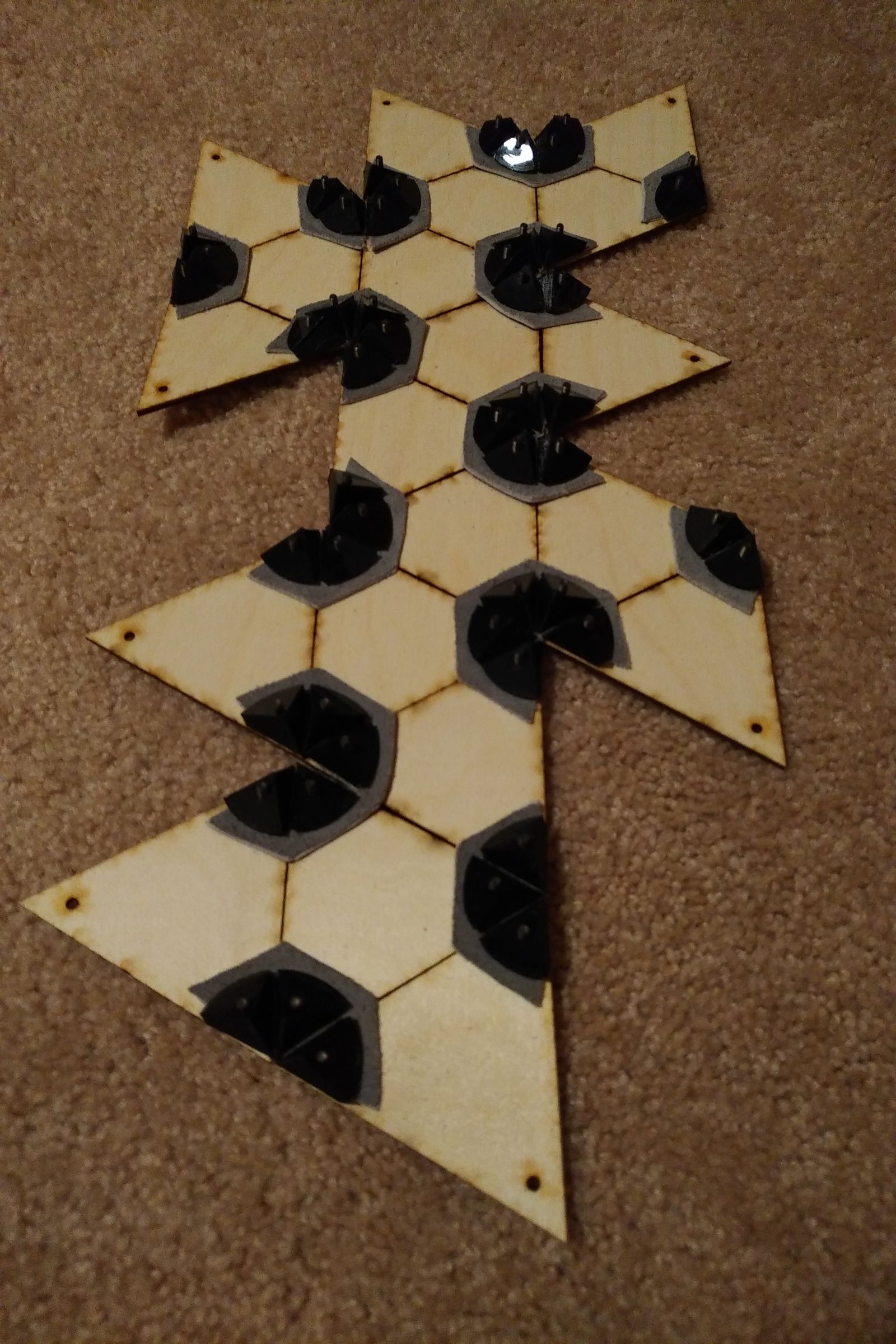 Folding Dymaxion Globe/Map : 4 Steps (with Pictures) - Instructables