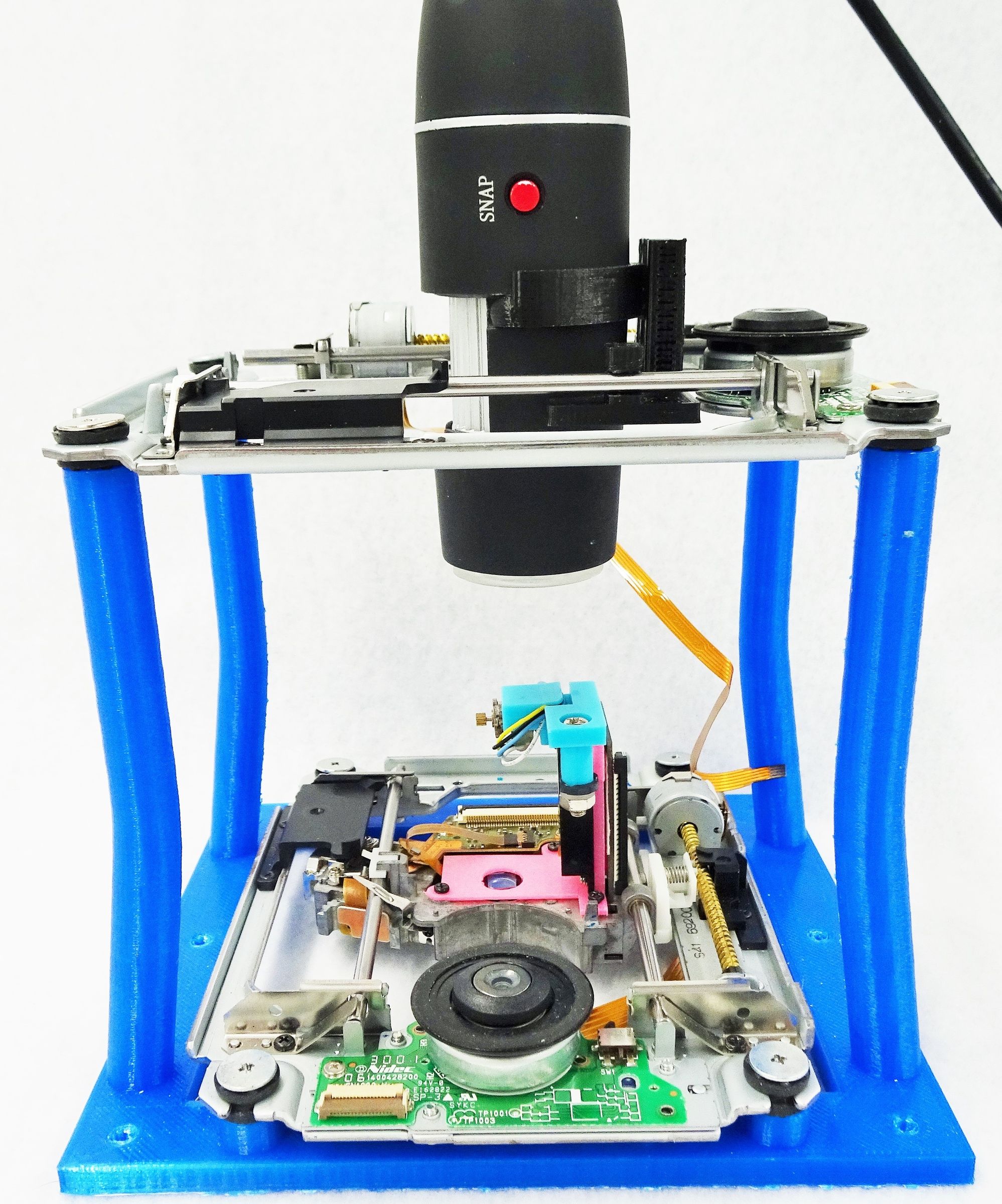LadyBug: a Motorized Microscope and 3D Scanner for Very Small Things ...