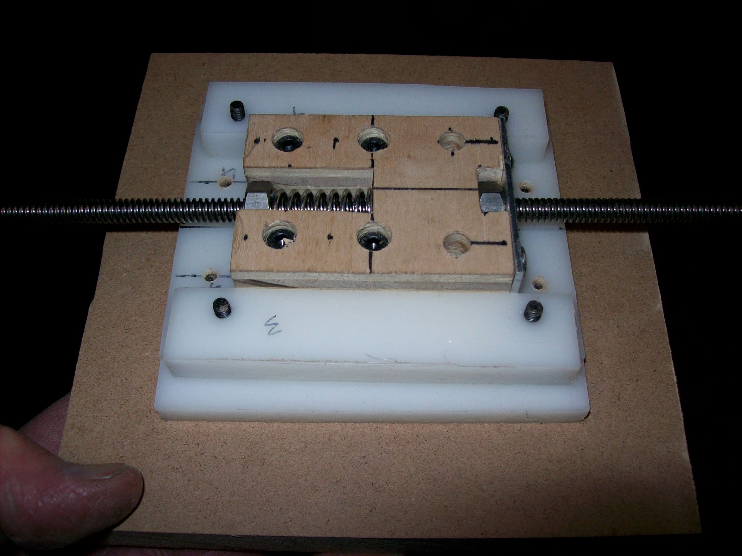 How to Make a Mini Milling Machine- Manual or CNC! : 14 Steps (with ...