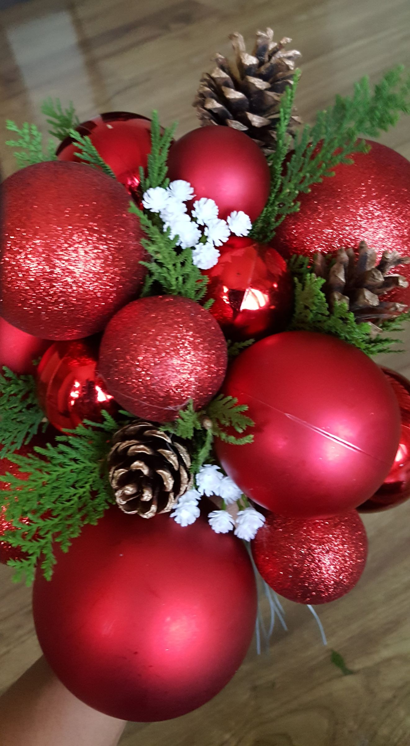 Christmas Bauble Wedding Bouquet : 6 Steps (with Pictures) - Instructables