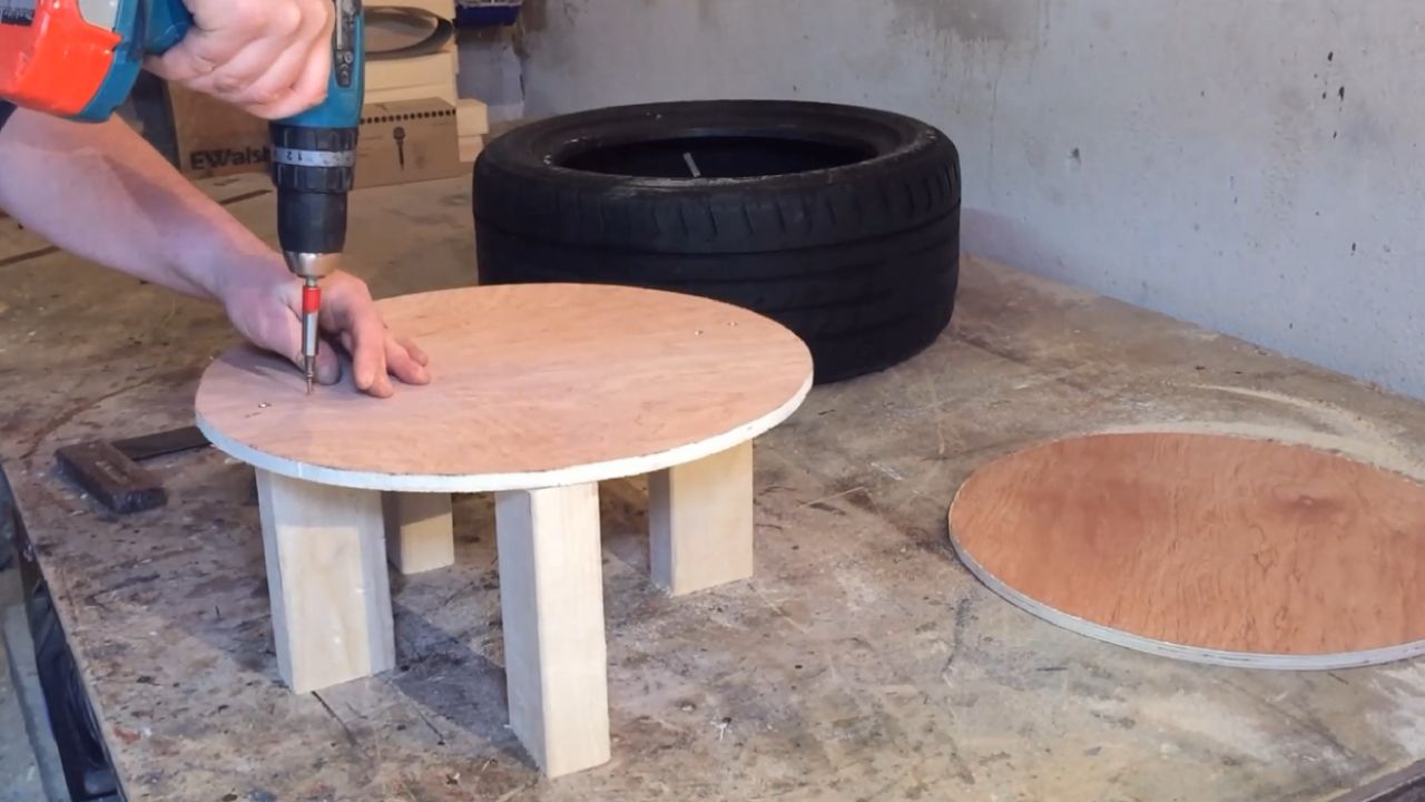 Old Car Tyre Stool : 13 Steps (with Pictures) - Instructables
