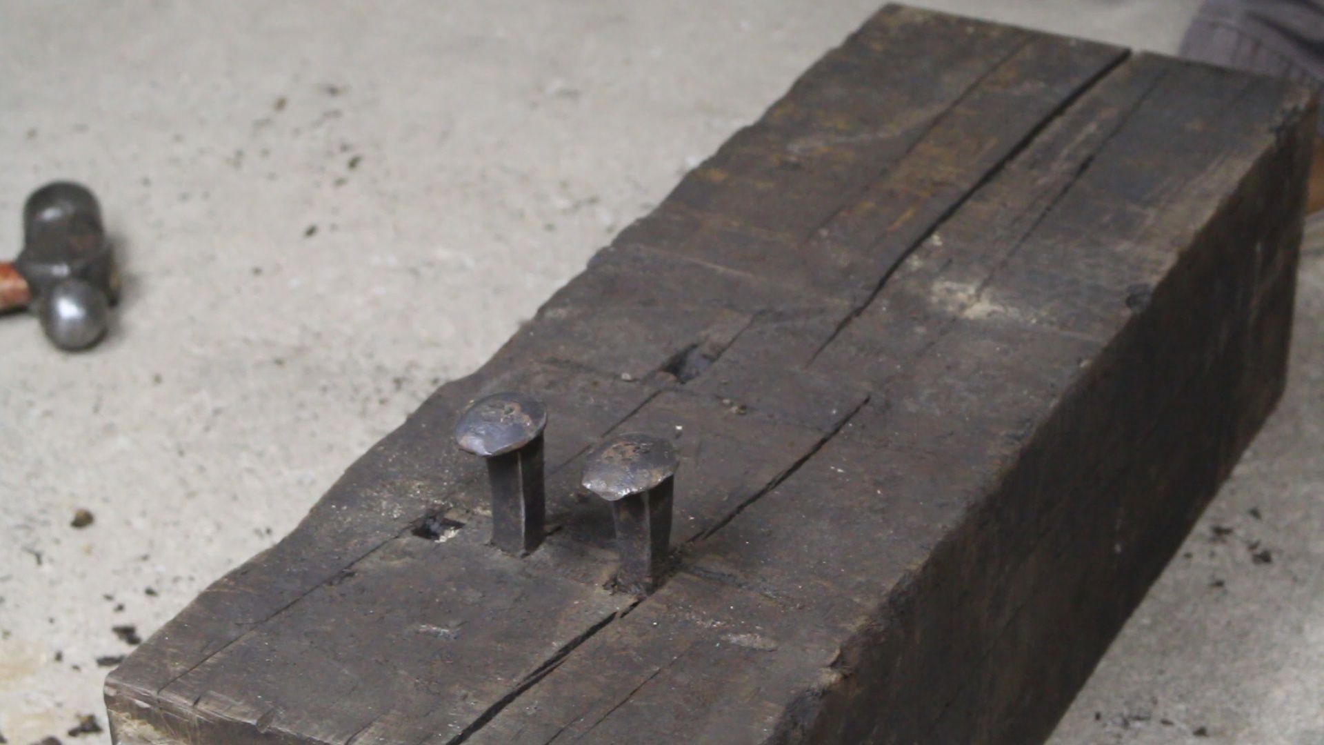 DIY Railroad Anvil Stand : 5 Steps (with Pictures) - Instructables