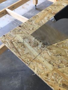 Simple Workshop Workbench : 9 Steps (with Pictures) - Instructables