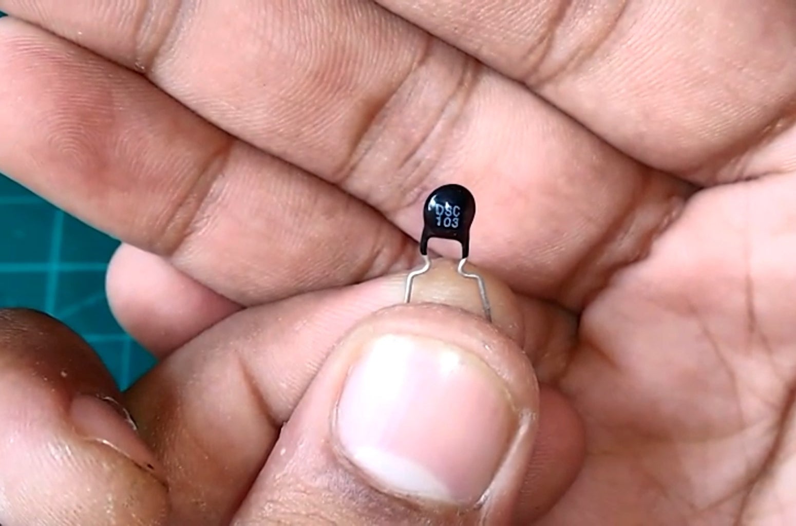 Temperature Sensor Using Thermistor With Arduino Uno 4 Steps
