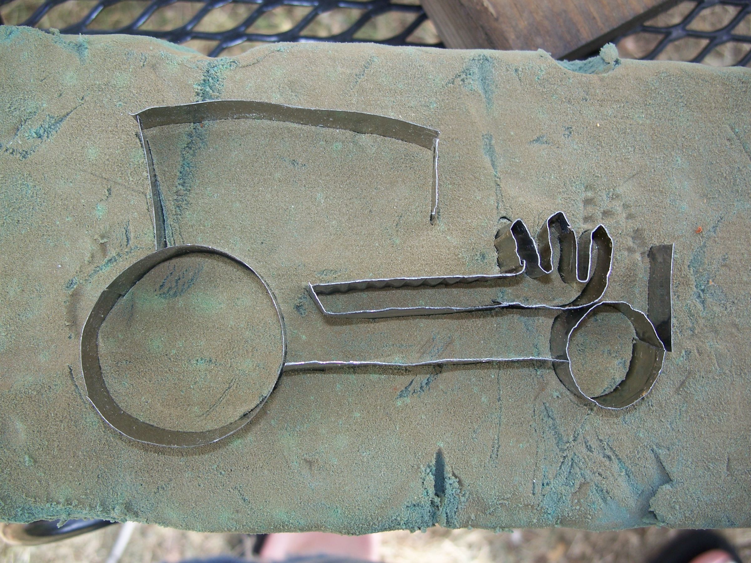 Homemade Cutting Dies : 8 Steps - Instructables